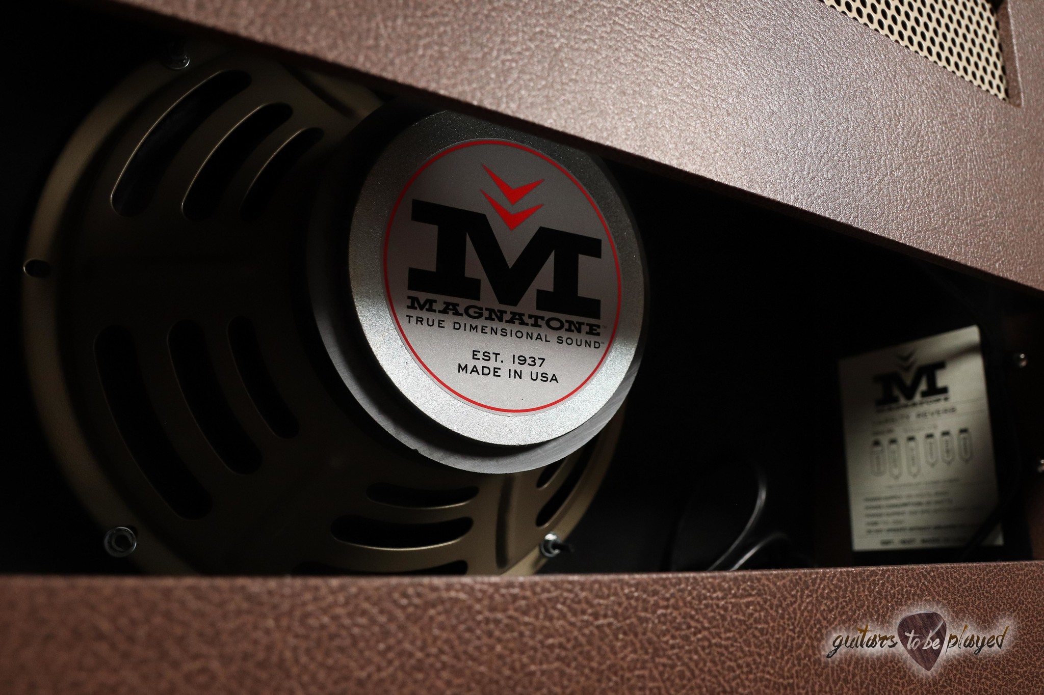 Magnatone Varsity Reverb 15W 1x12” Combo Amp w/ Footswitch & Cover ...