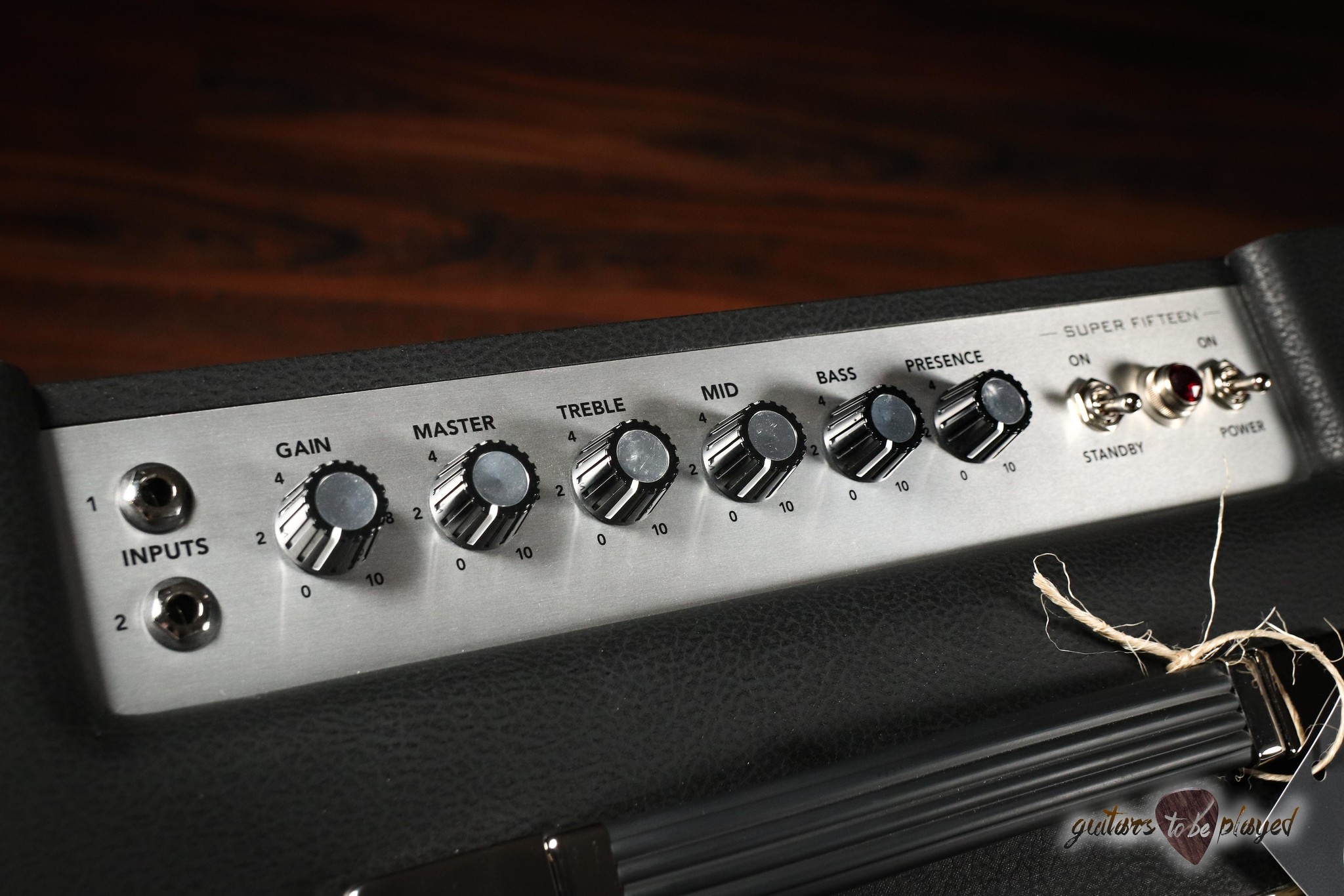 Magnatone Super Fifteen 15-Watt Tube 1x12” Combo Amp w/ Cover - Guitars ...