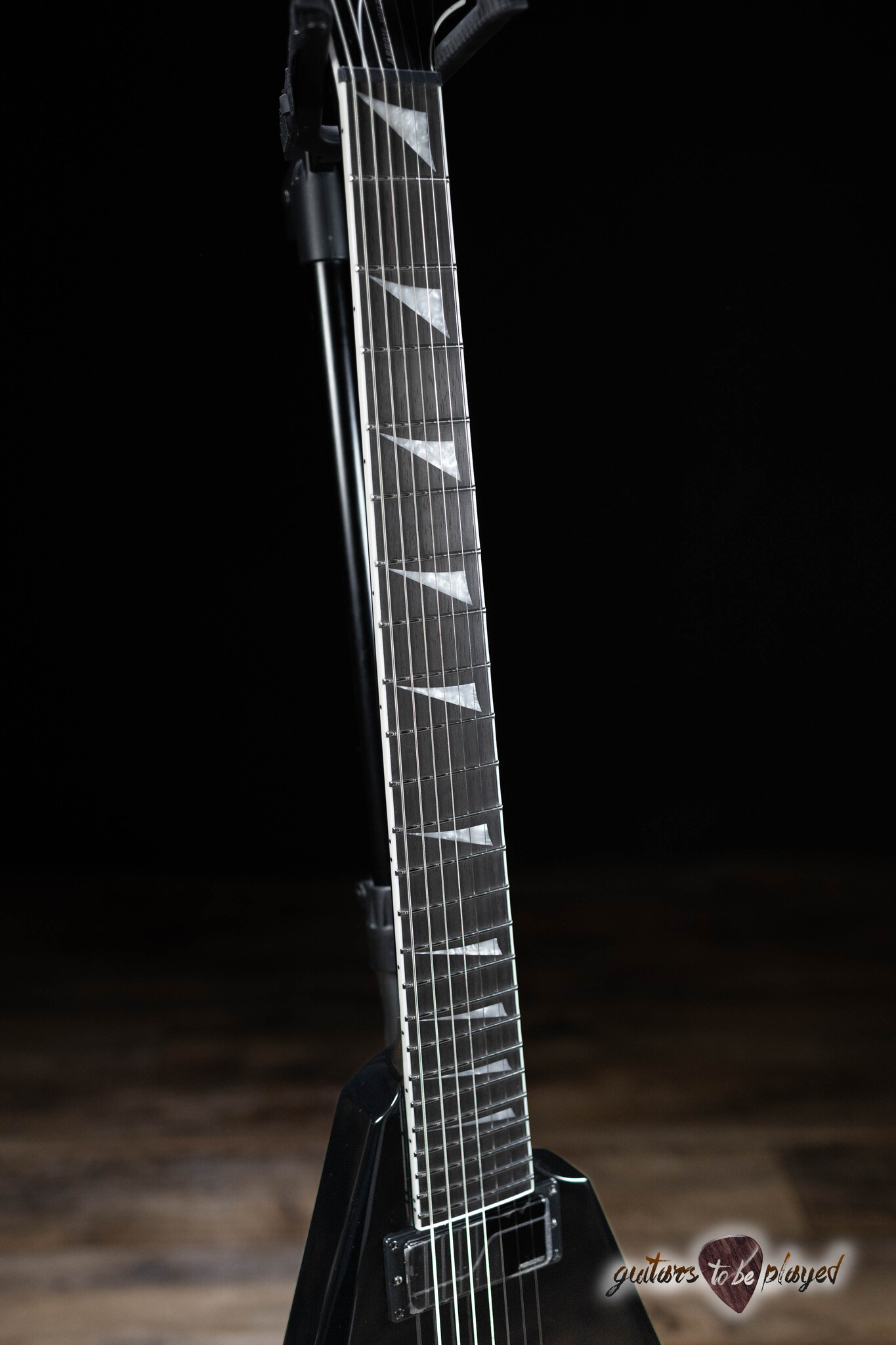 ESP LTD Arrow-1007B Evertune Baritone 7-String Fishman Guitar - Black ...