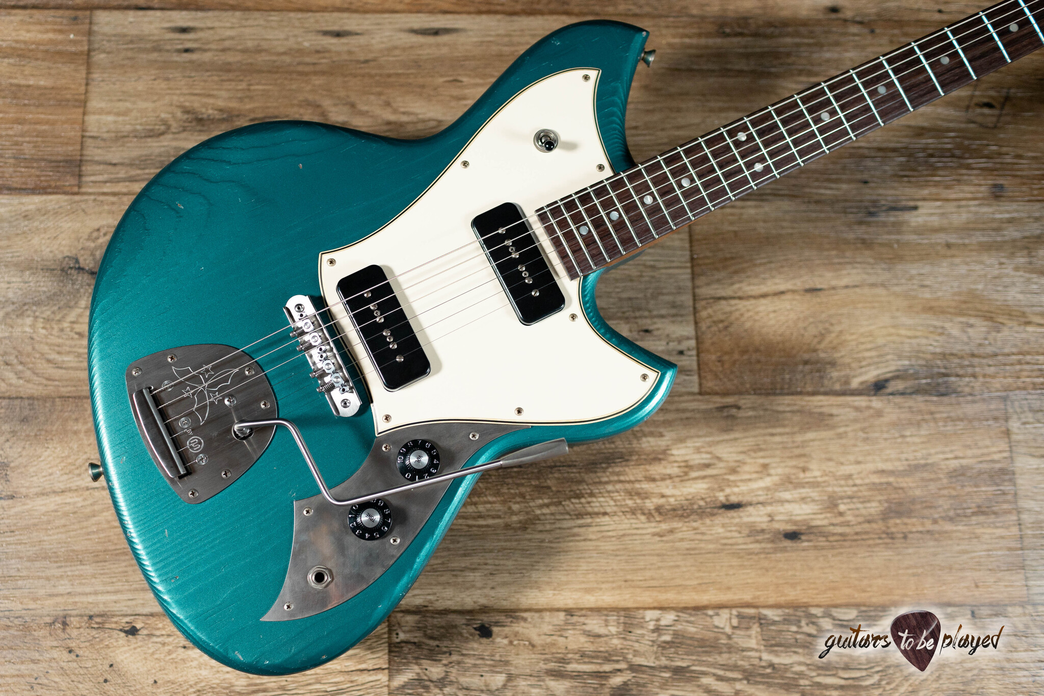 Novo Nucleus Serus J Guitar w/ Fralin P-90s – Ocean Turquoise - Guitars ...