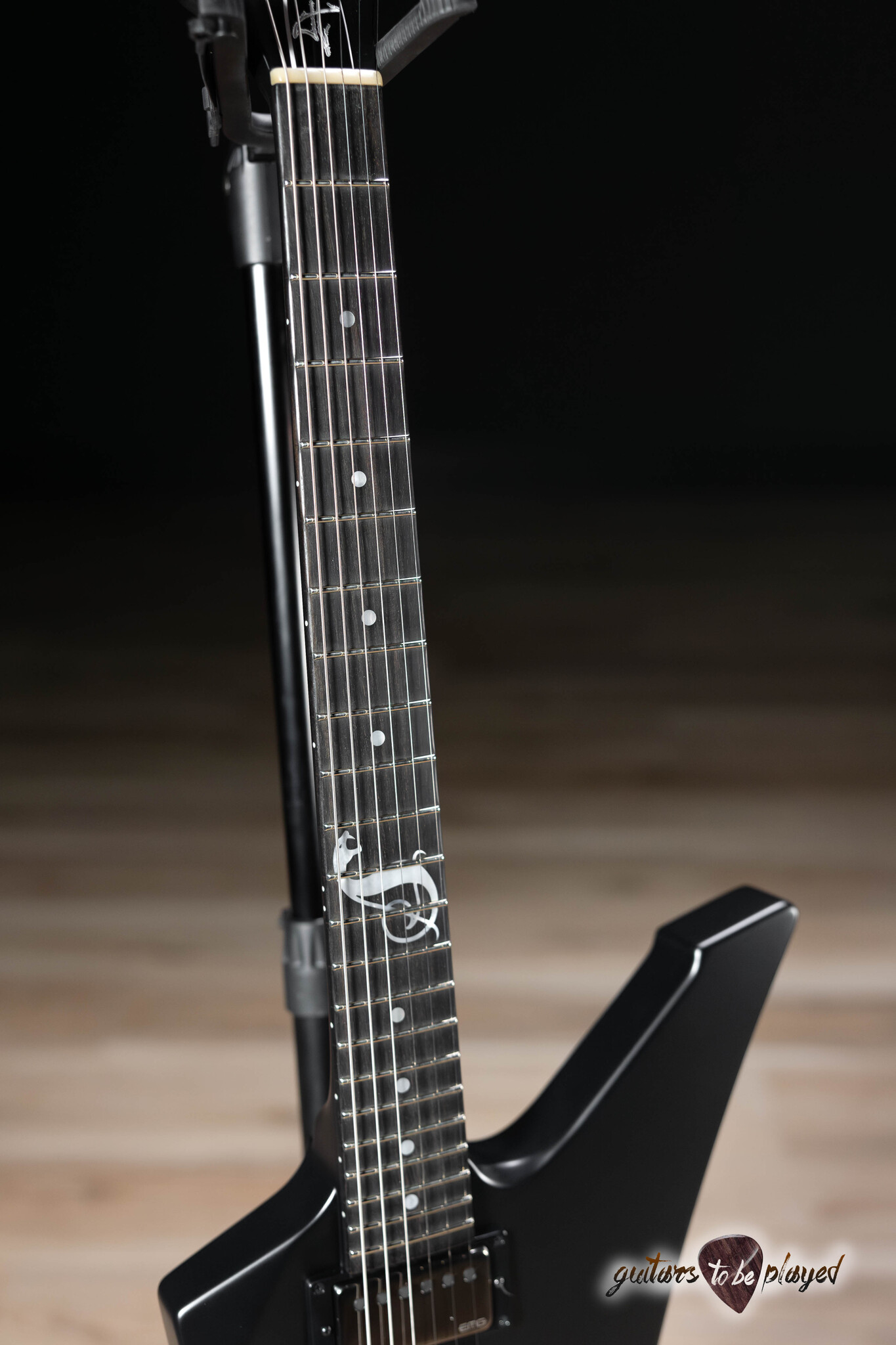 ESP Snakebyte James Hetfield Signature Custom Shop Guitar – Black Satin ...