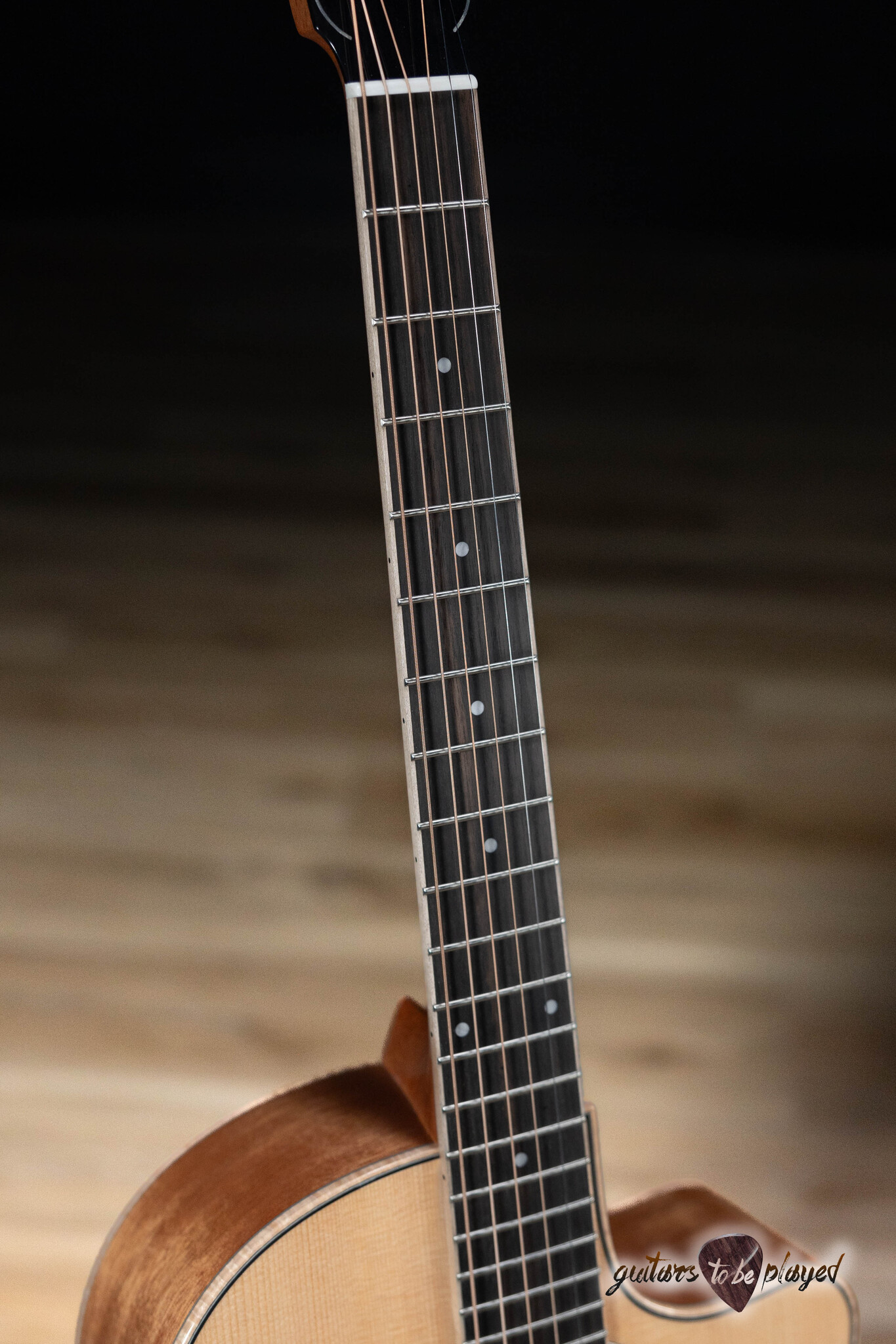 Larrivee LV-05 MH Spruce/Mahogany Cutaway Acoustic Guitar w/ Case ...