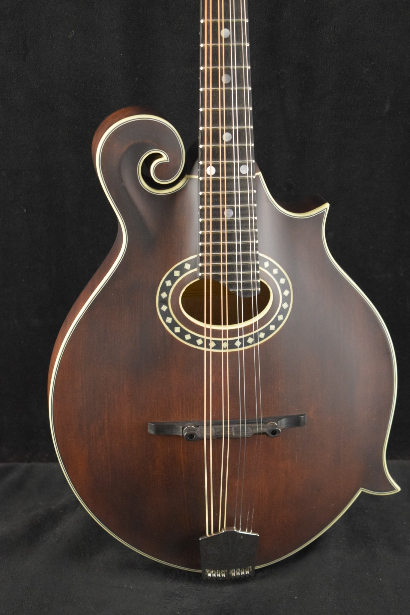Eastman MD314 F-Style Oval-Hole Mandolin Classic Satin Finish - Fuller ...