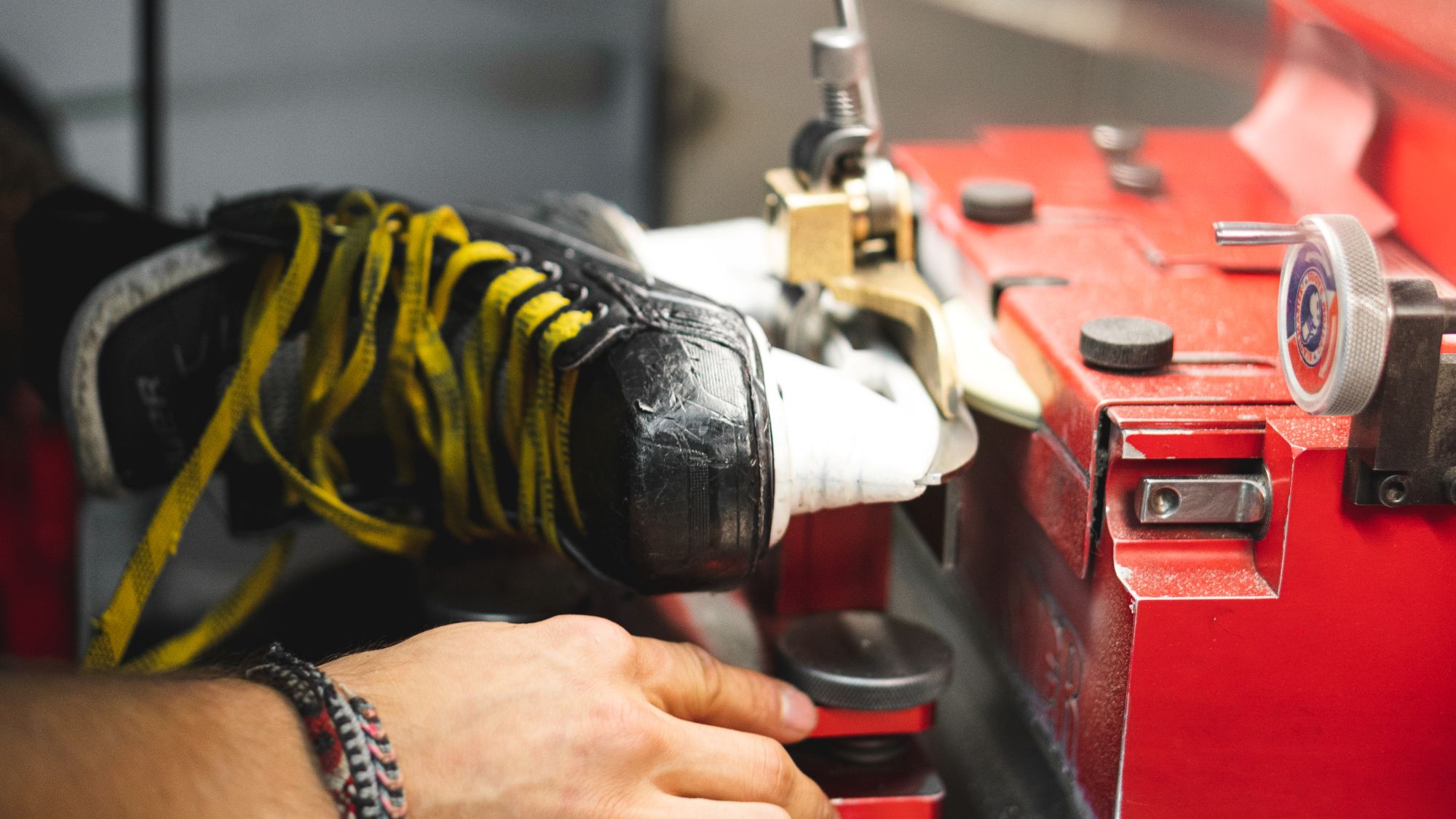 Ice Skate sharpening | Saint-Jean-sur-Richelieu - Sports aux Puces St-Jean