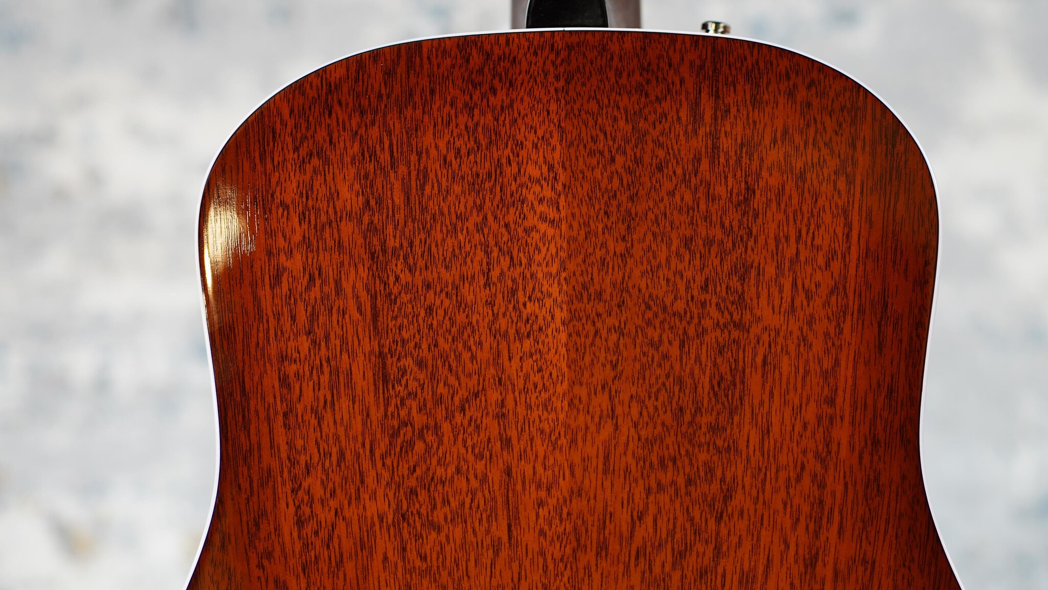 Godin Metropolis Natural Cedar AR EQ +Tric Case - Roosters Acoustics