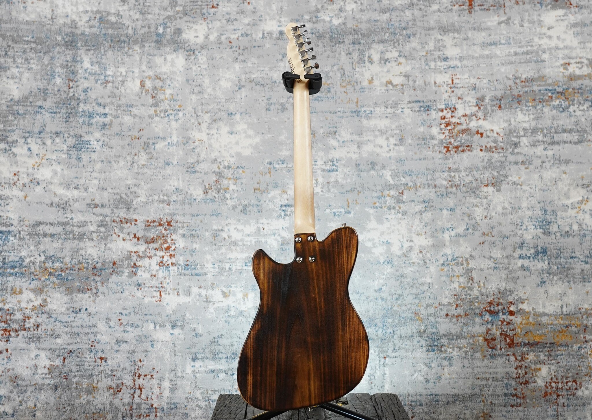 TNV Moonshine Barncaster - Roosters Acoustics