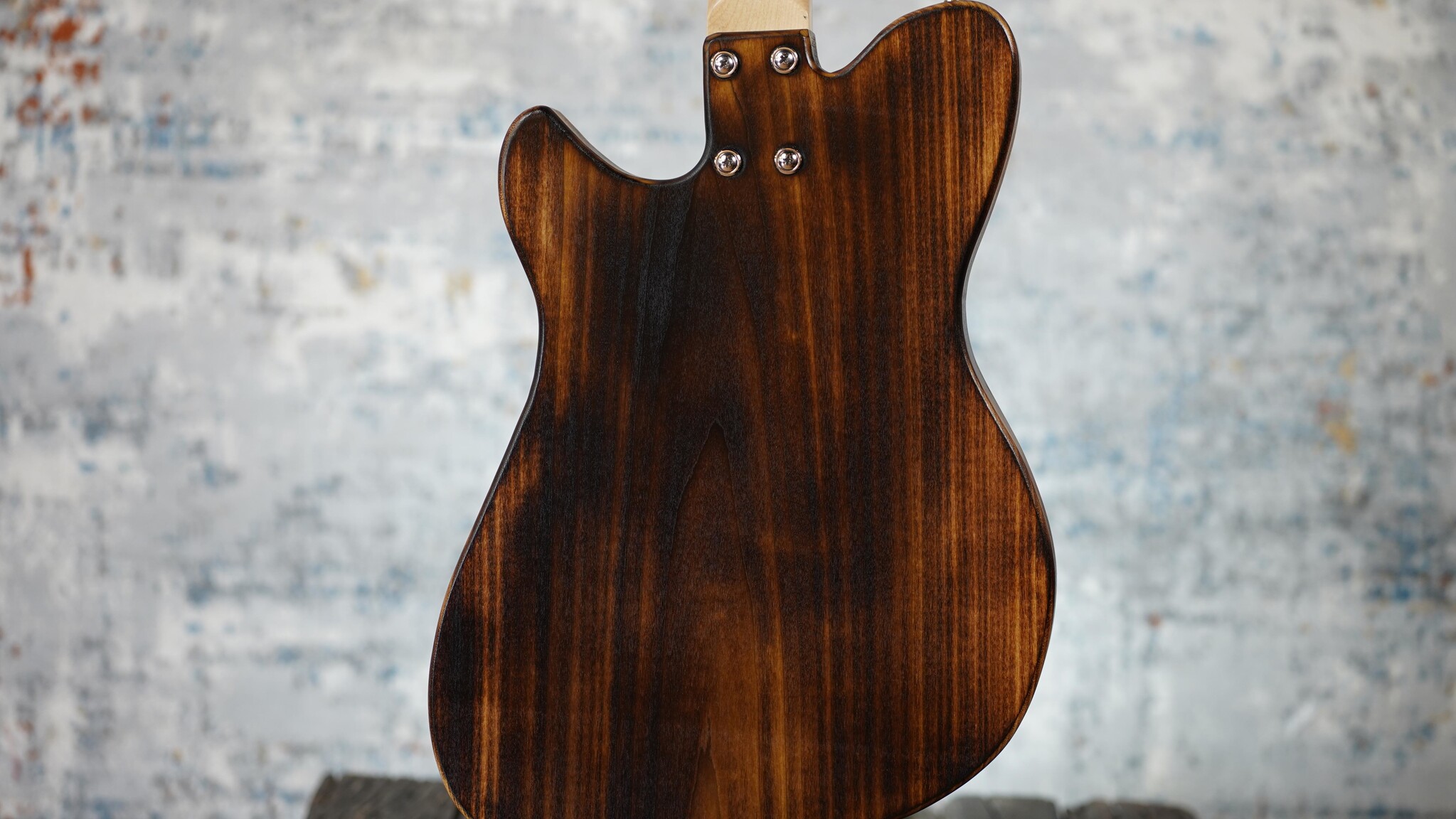 TNV Moonshine Barncaster - Roosters Acoustics