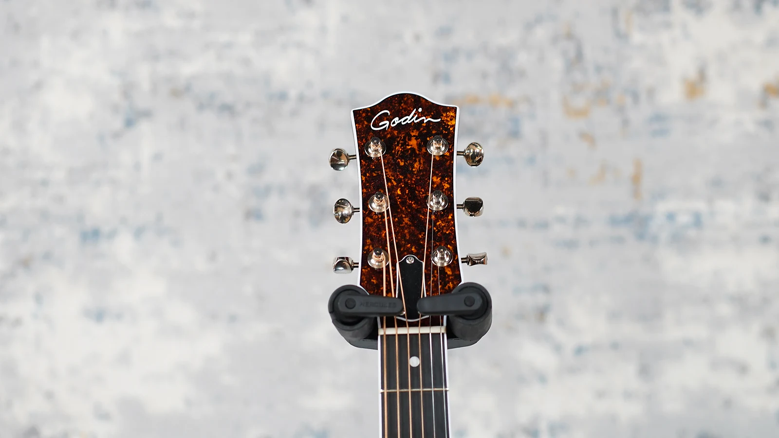 Godin Fairmount CH Natural HG EQ +Tric Case - Roosters Acoustics