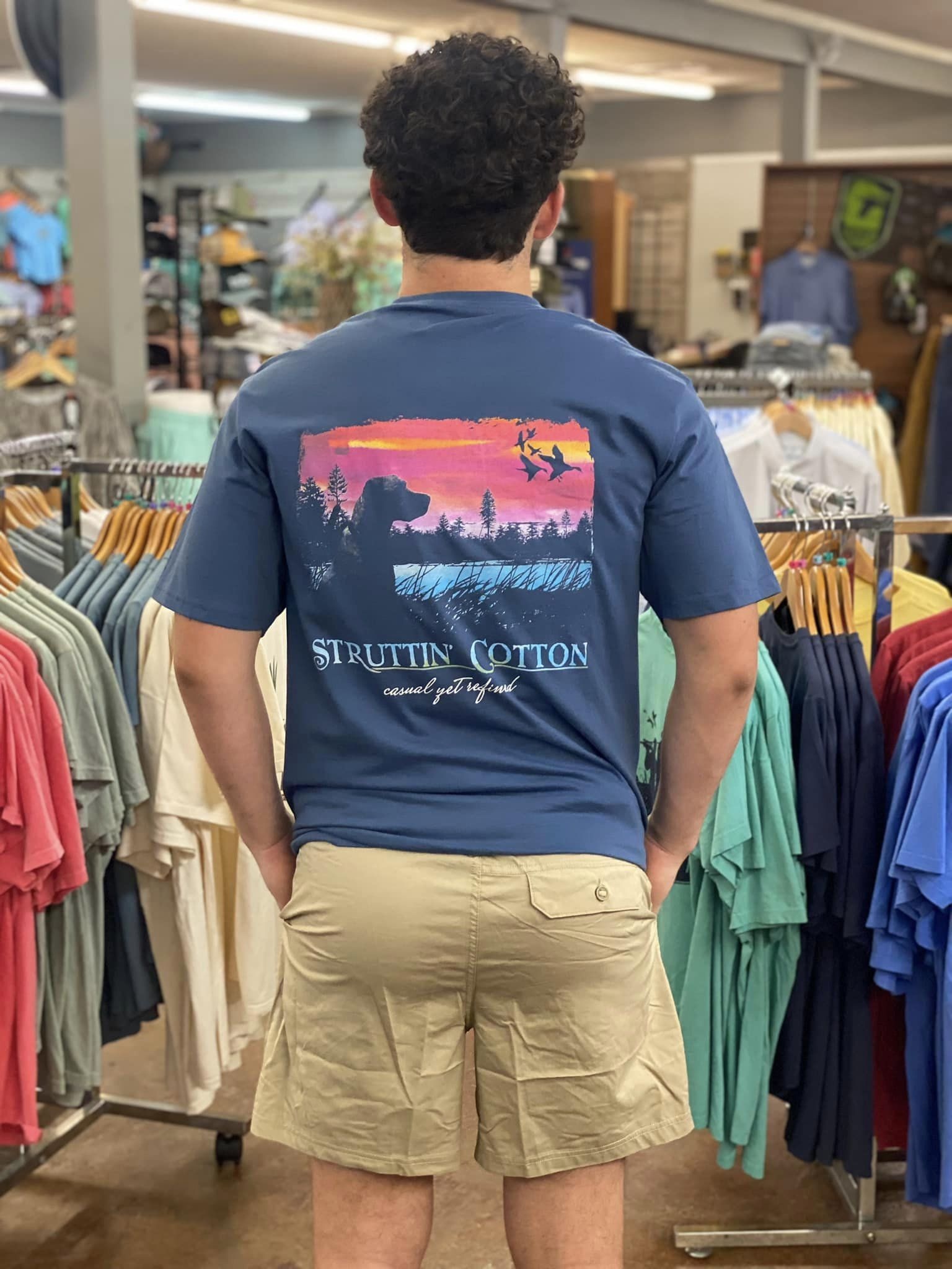 Struttin' Cotton Waiting for the Season S/S TEE Sh - EZN Outfitters