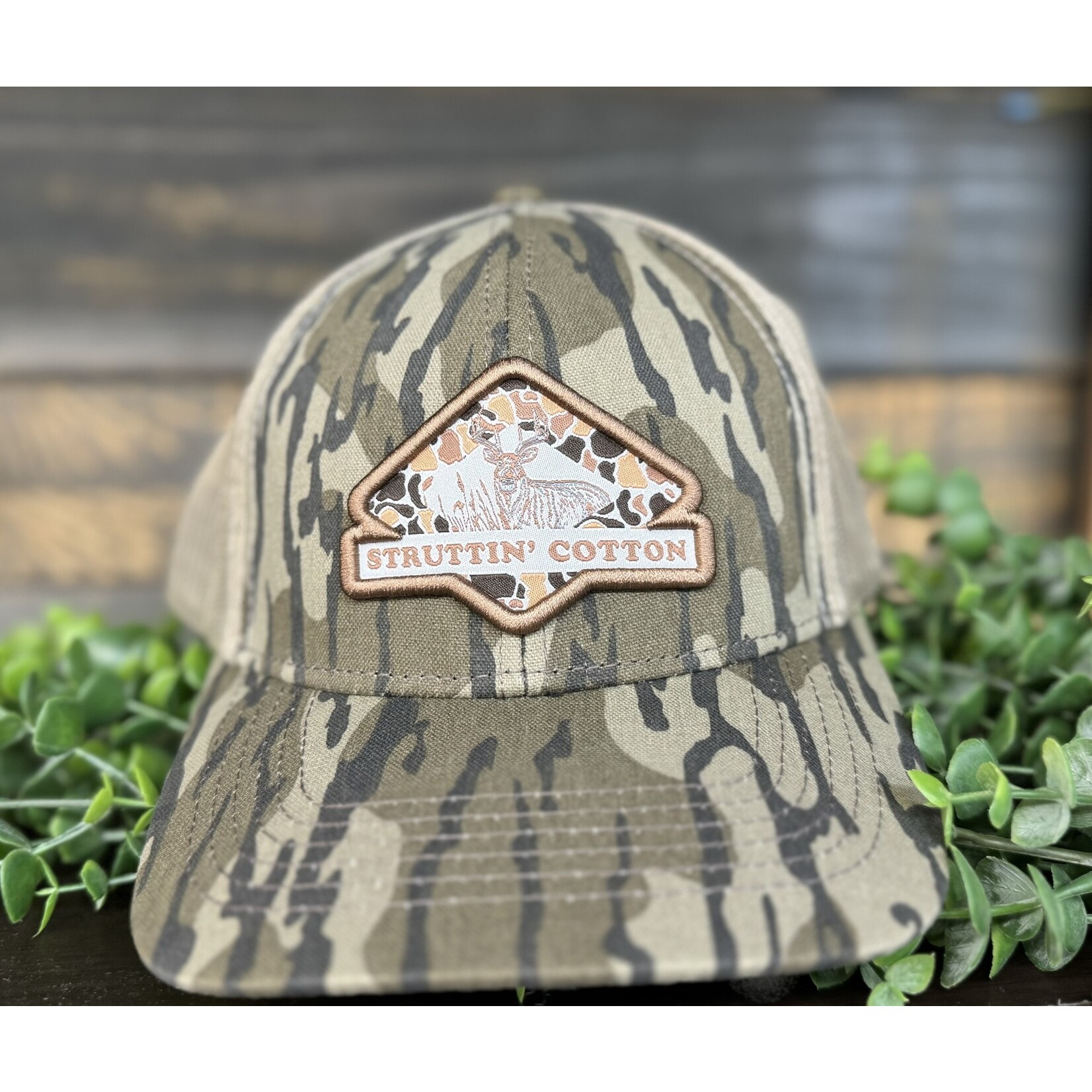 Struttin' Cotton Diamond Buck Camo Patch Snapback Hat - EZN Outfitters