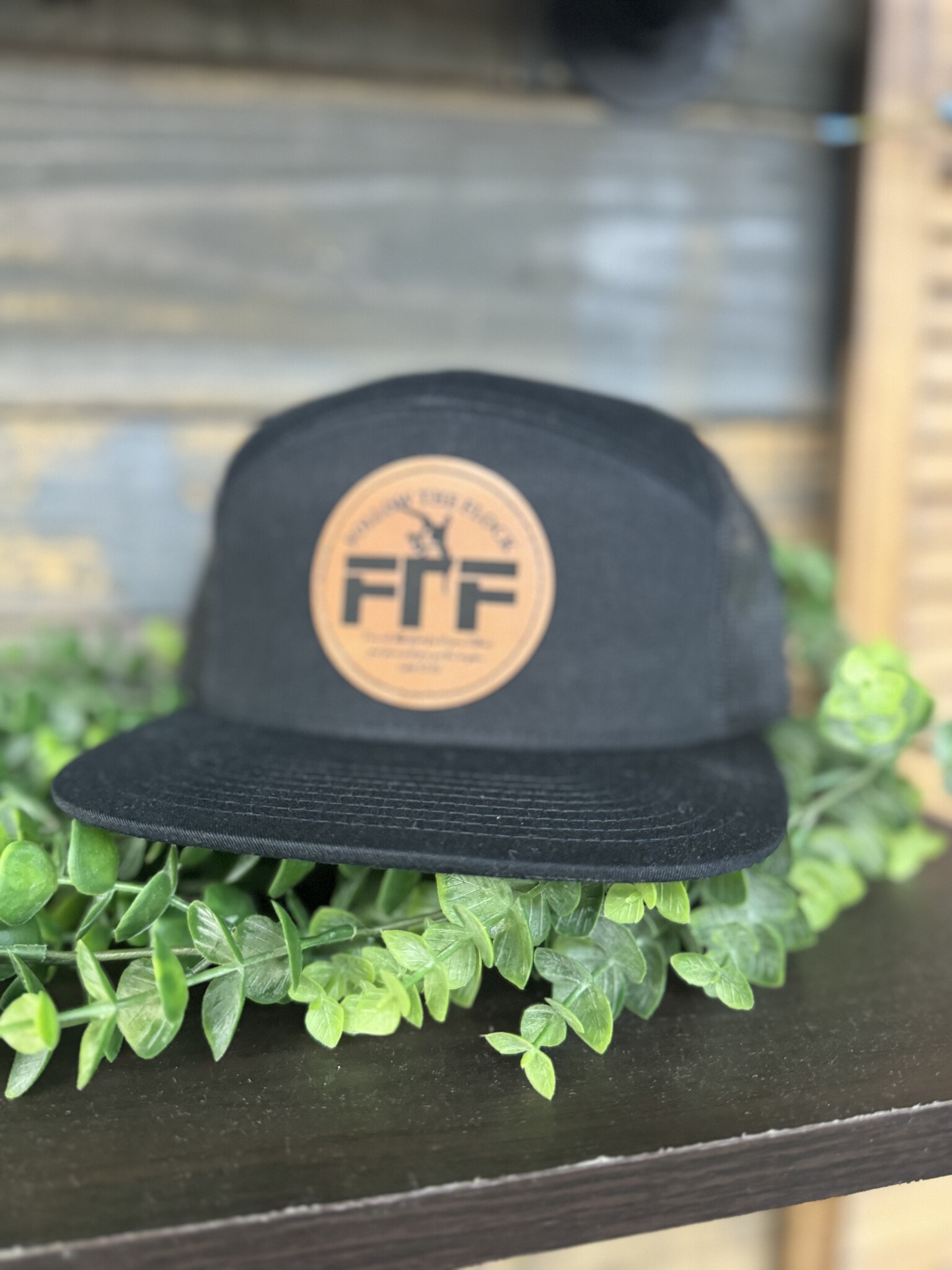 Follow the Flock Circle FTF Leather Patch 7 Panel Snapback Hat - EZN ...