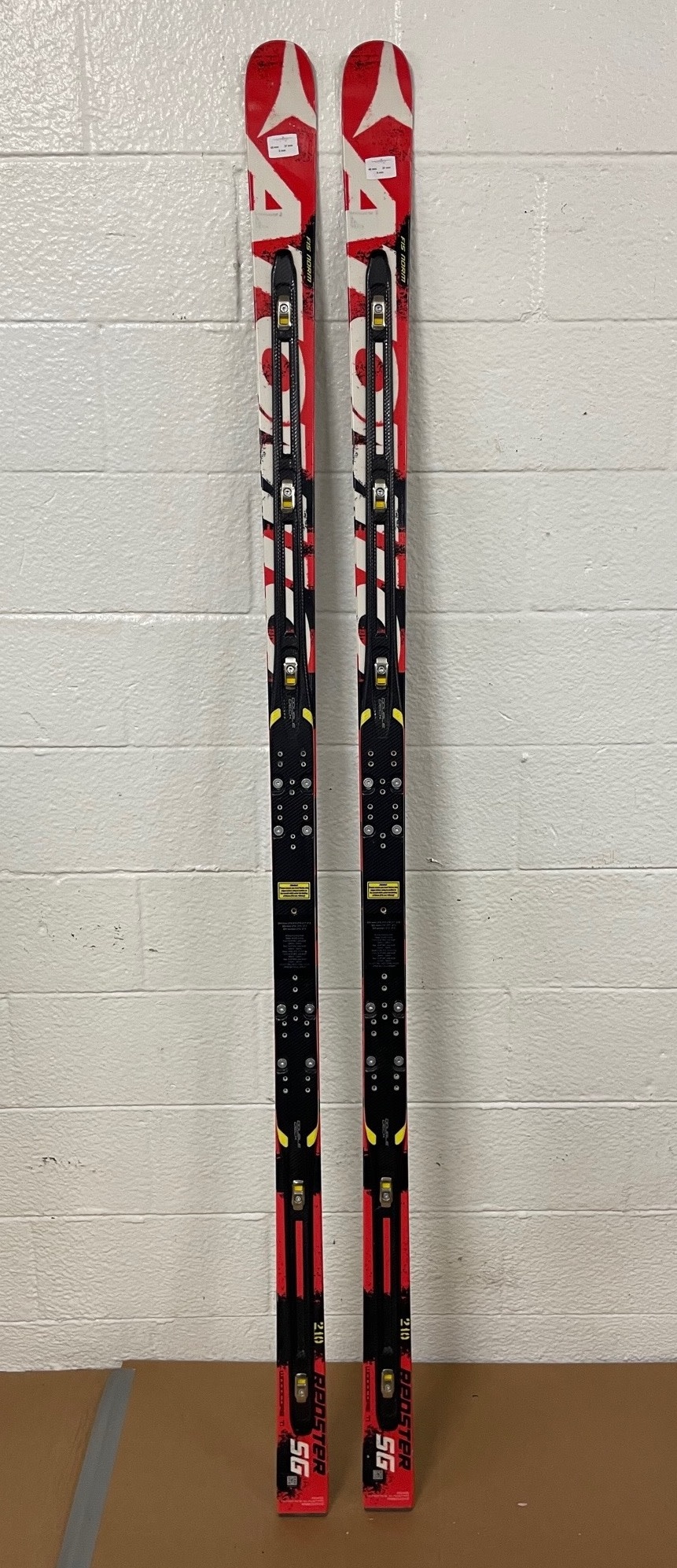 ATOMIC SKIS REDSTER SG DOUBLE DECK AA0025224 R45M 210CM USED ...