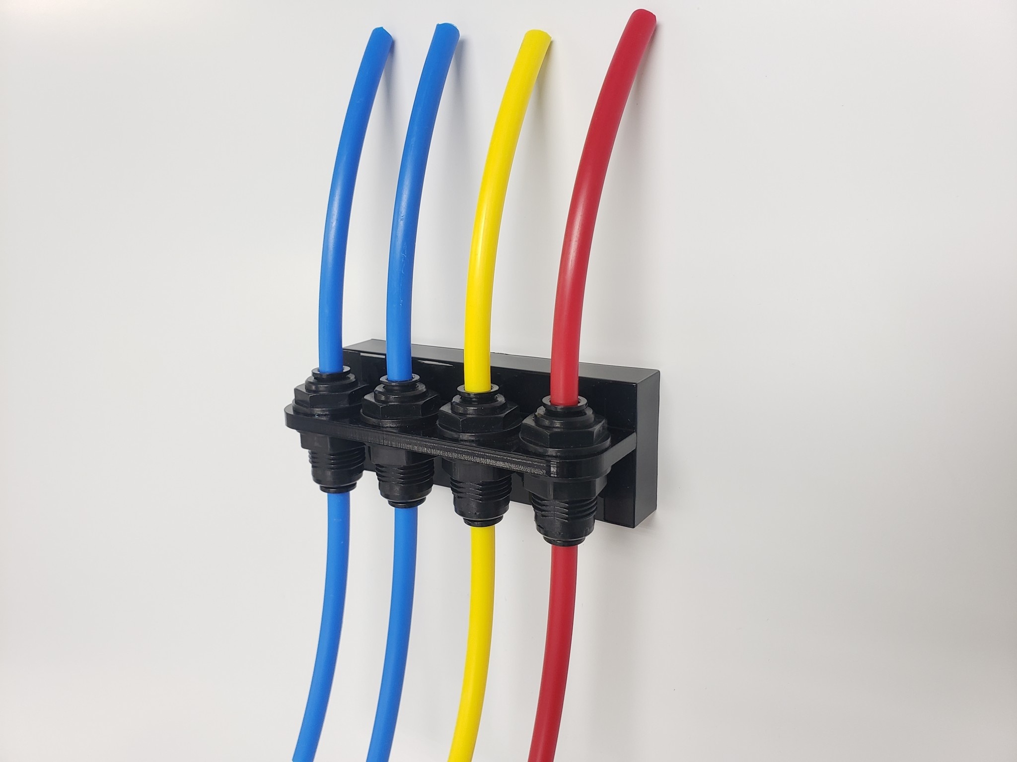 INNOVATIVE MAREINE CUSTOM CRADLE PRO MAGNETIC TUBE HOLDER - The Hidden ...