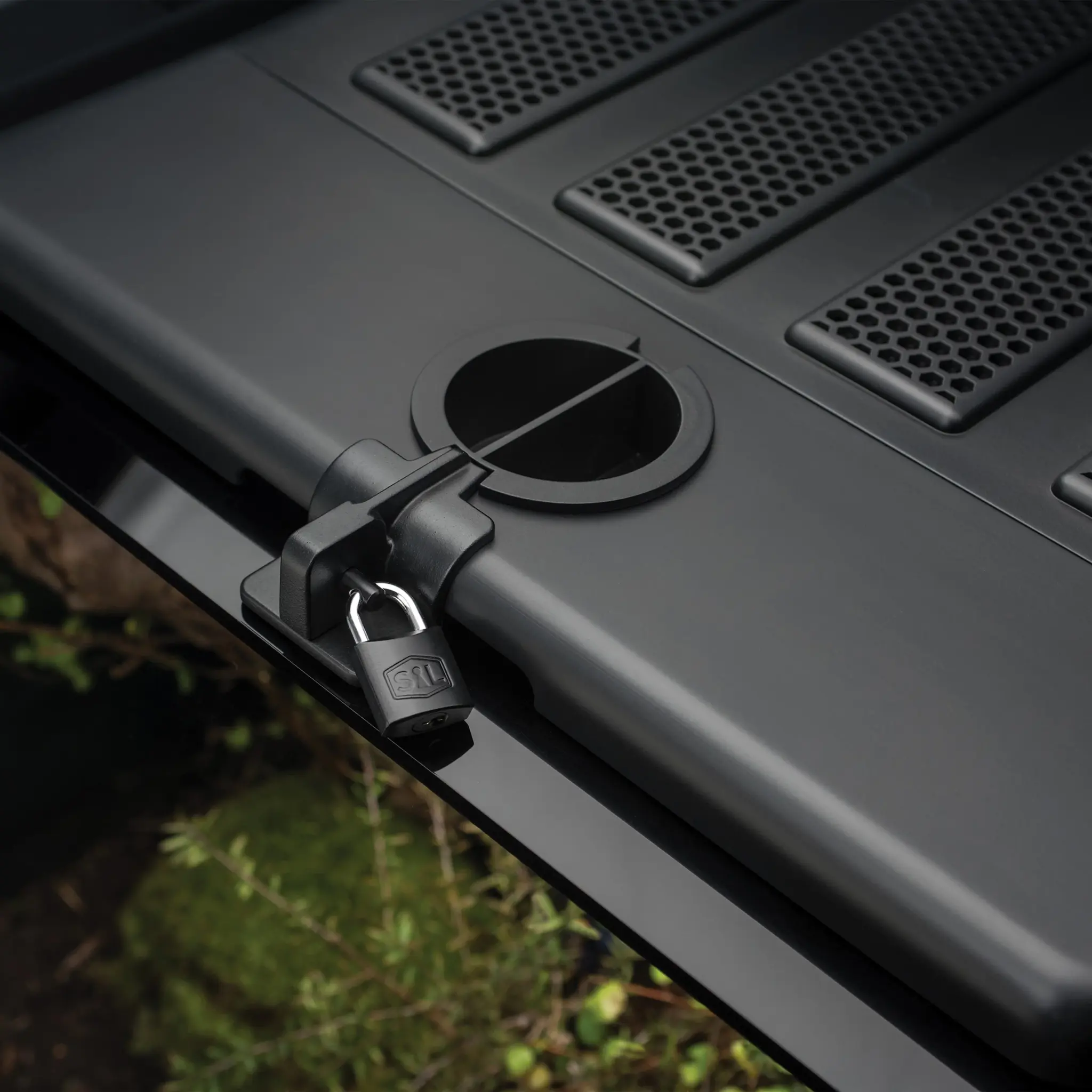 OASE BIORB EARTH LOCK SET - The Hidden Reef, Inc