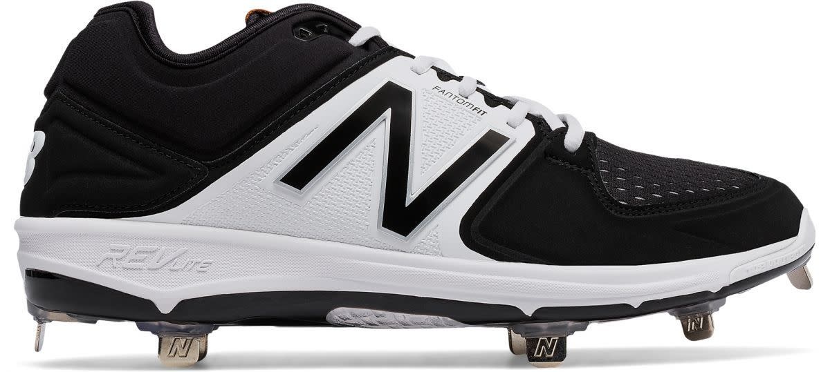 L3000V3 MENS LOW-CUT METAL CLEAT - BLACK/WHITE - Cambridge Sports Inc.
