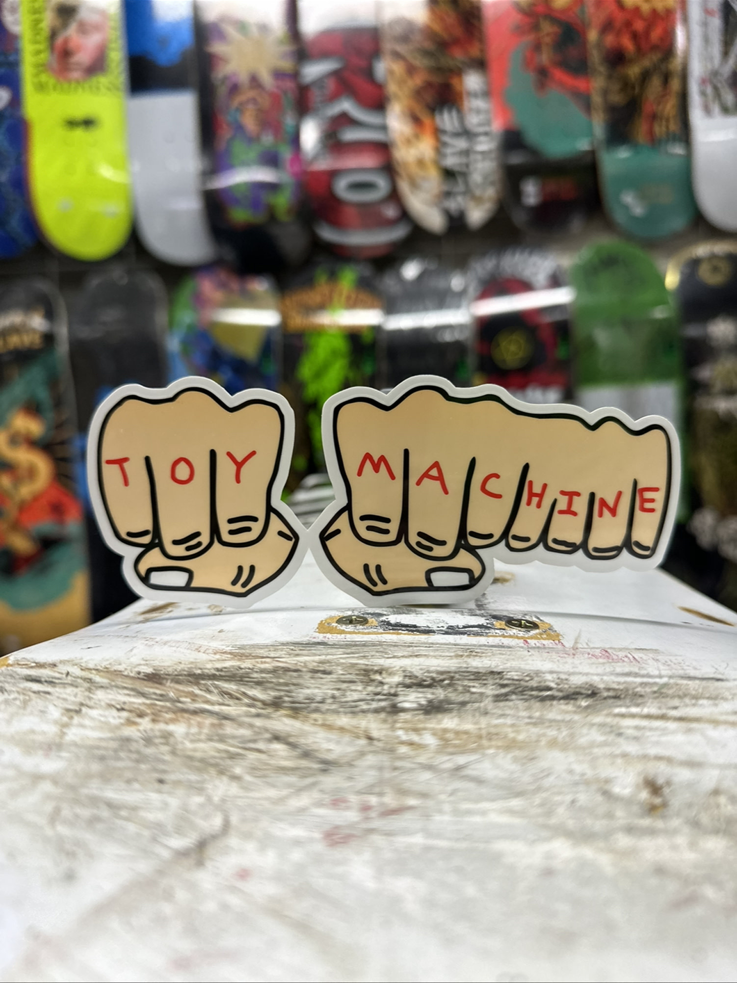 TOY MACHINE - Knuckles Sticker - 15cm - Hilltop Skateshop