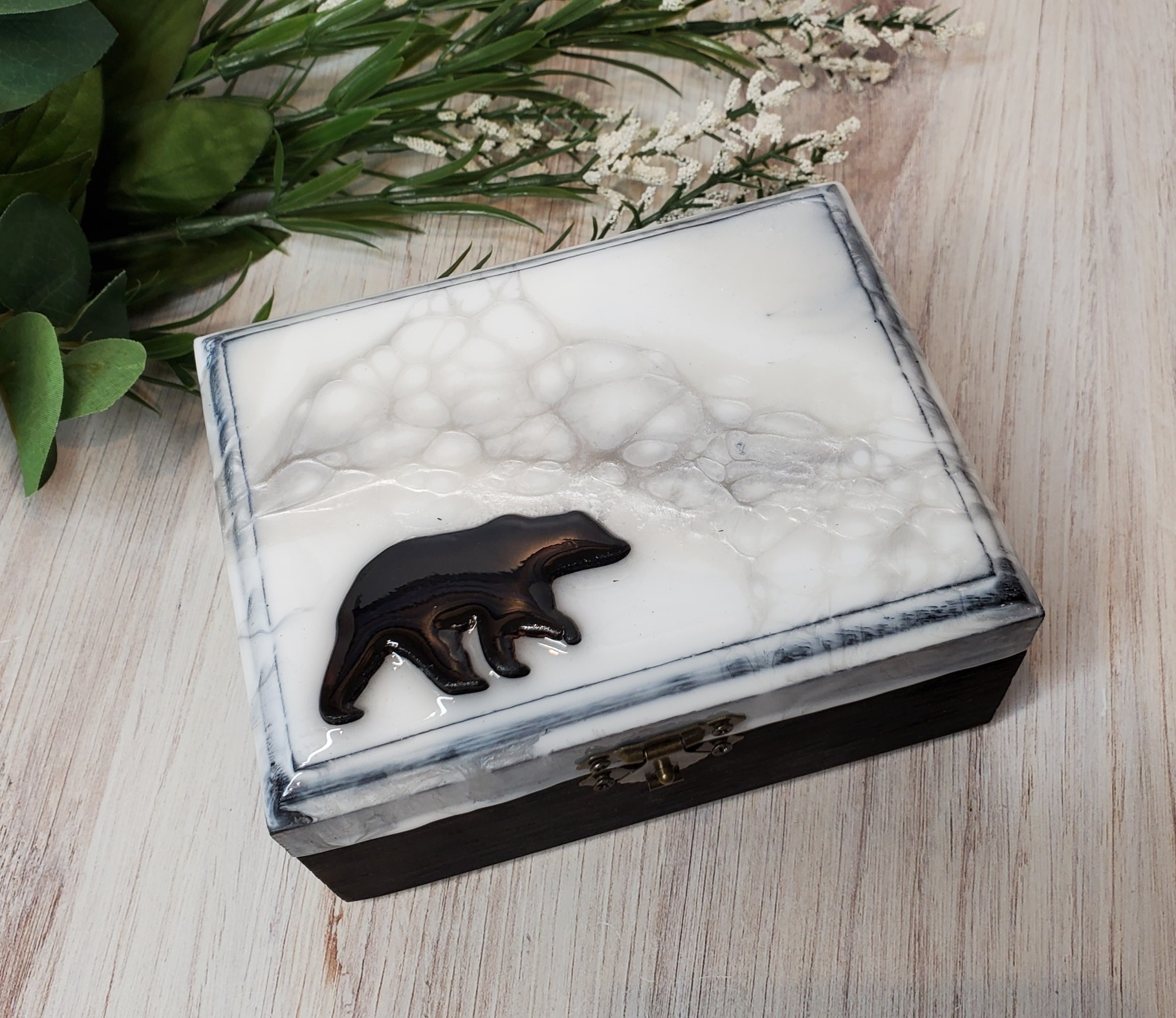 Resin & Wood Box - Bear - B16 - Chickadee Art Collective