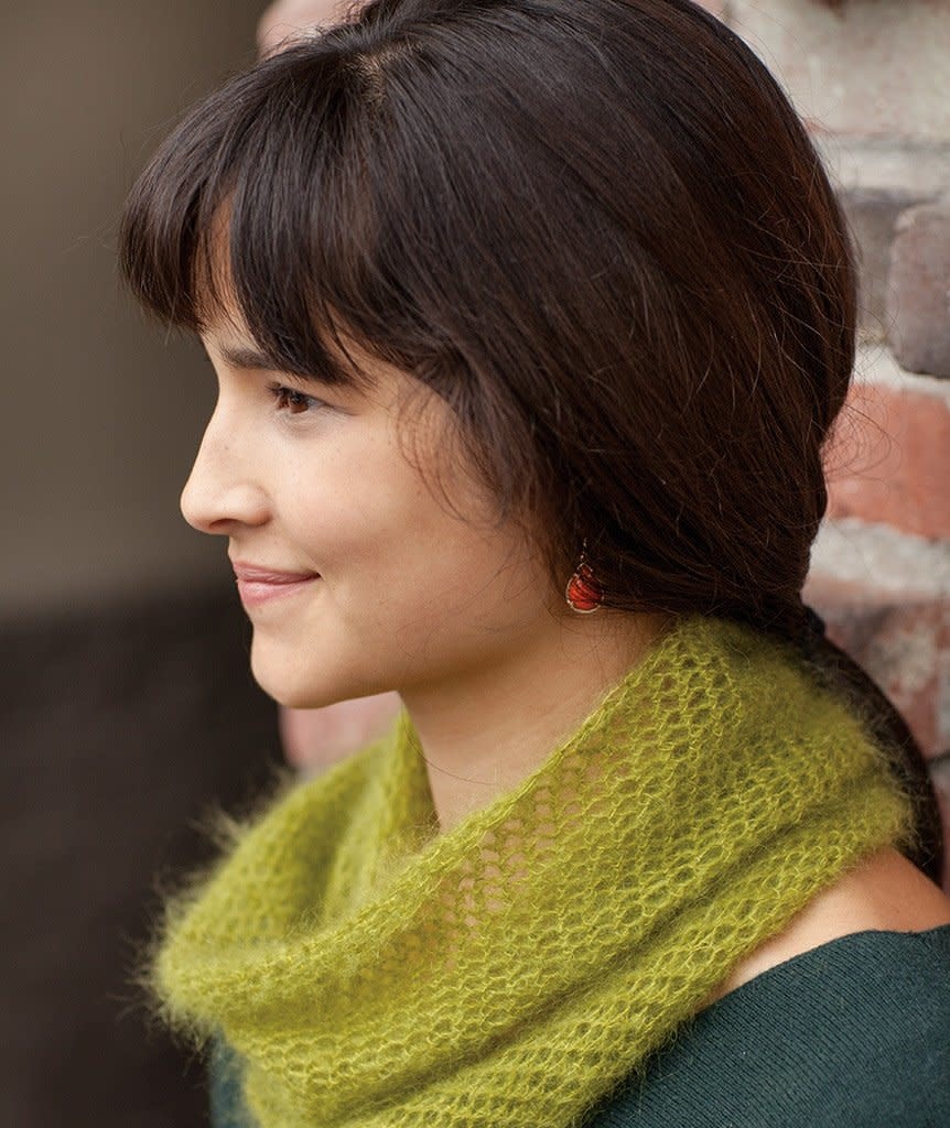Churchmouse Pattern Crochet Moebius Cowl - Valley Yarn Ltd