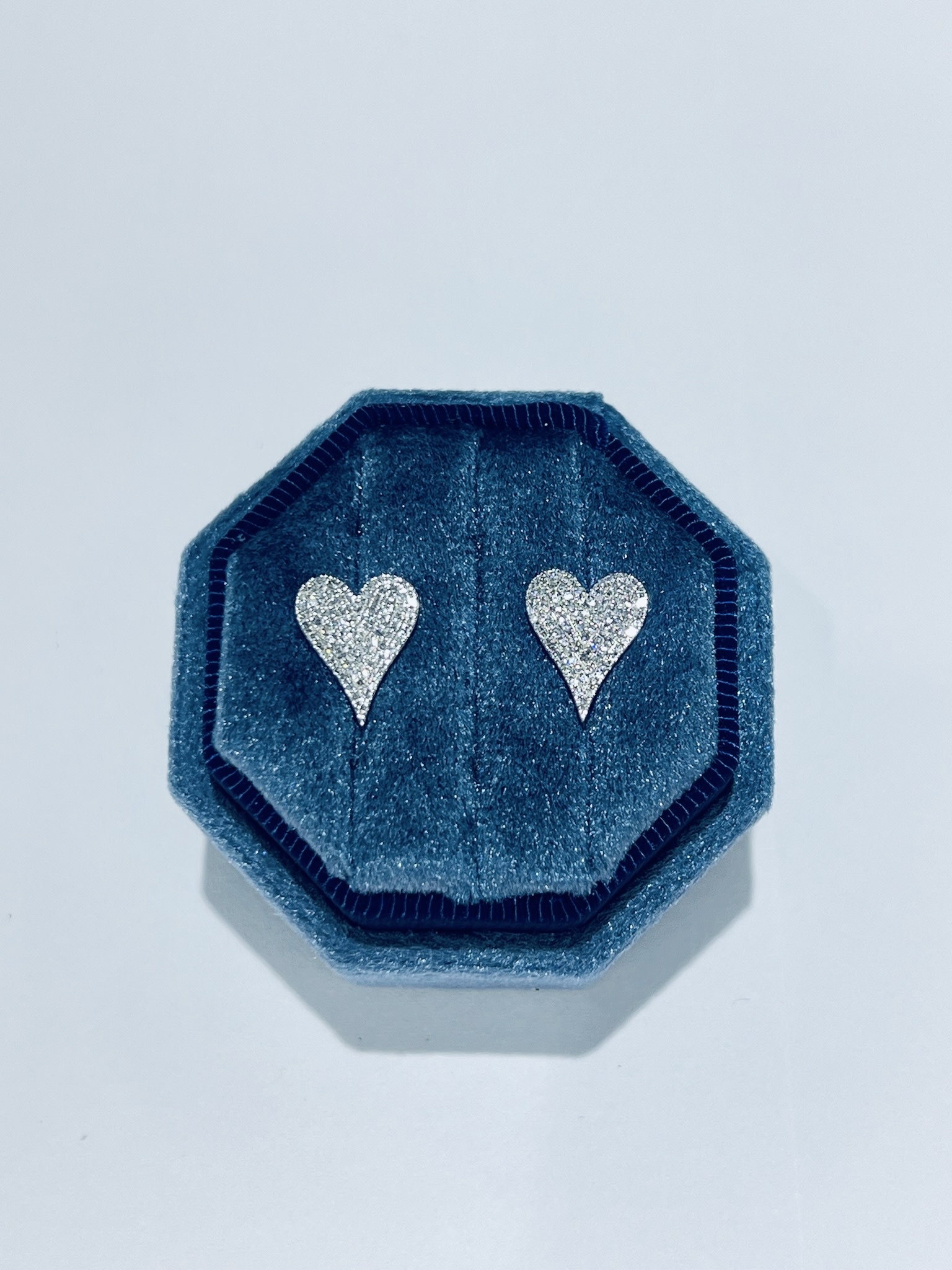 14kw .35ctw Diamond Pave' Heart Stud Earrings - Beyond Measure Jewelers