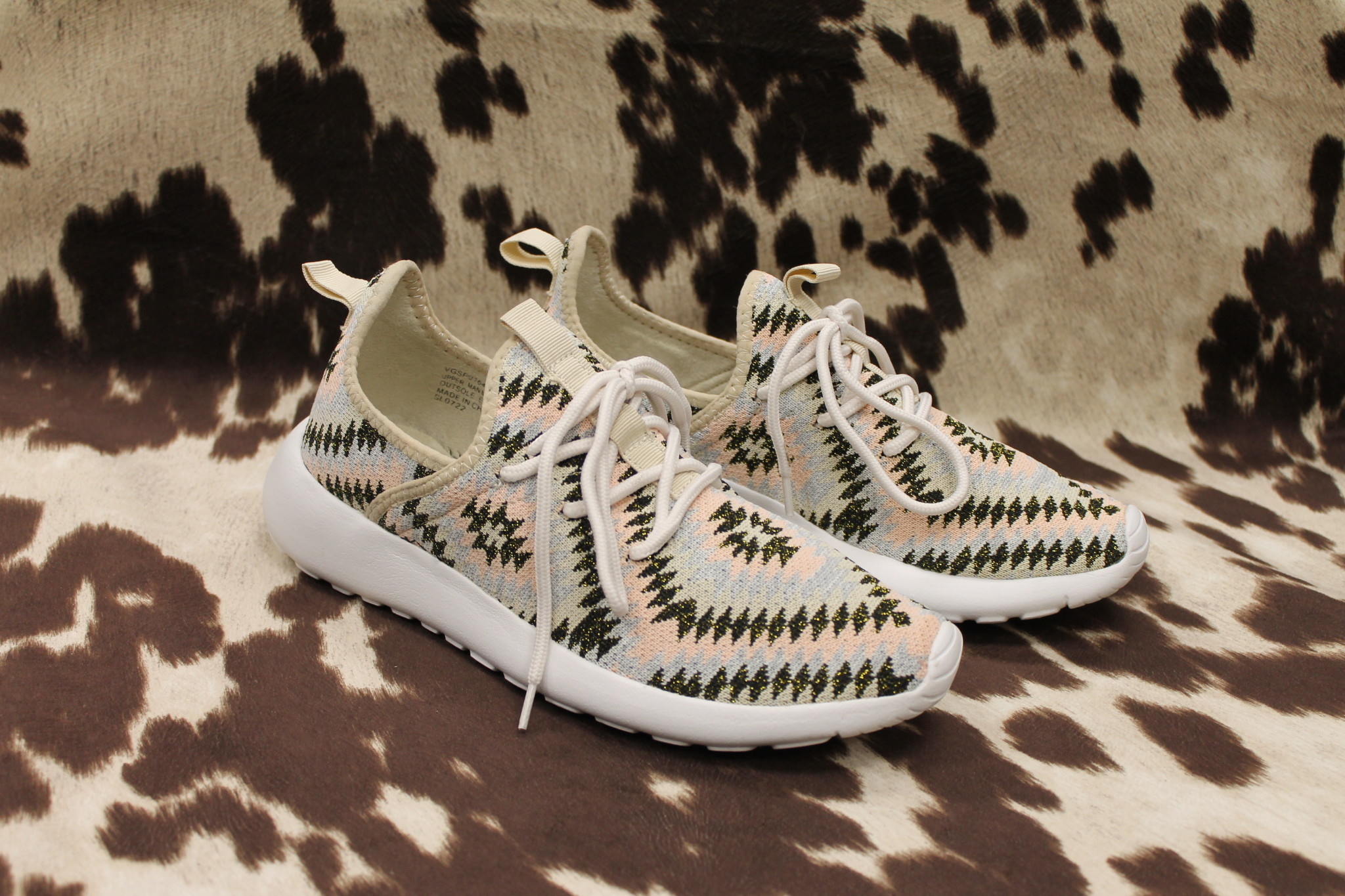 Cream and Pink Aztec shoe - Sara Jane Boutique