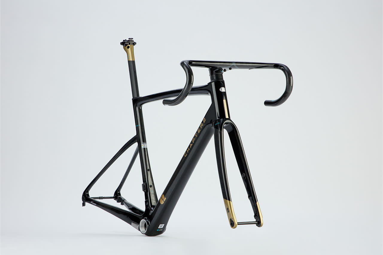 CHAPTER2 TOA Black Gold (Koura) - Lakes Bikes