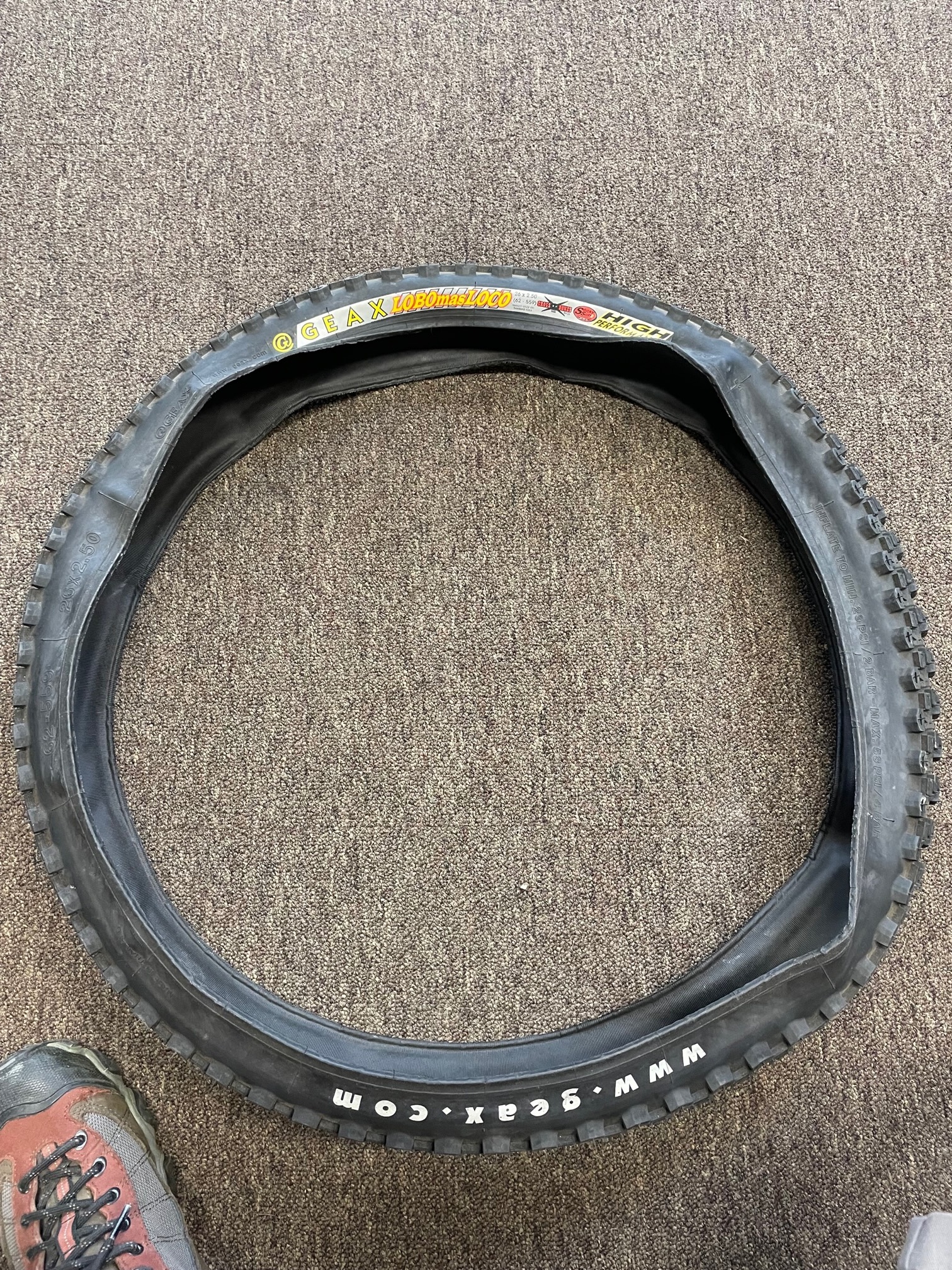 Geax Lobo Max Loco 26x2.5 Tire - Gringineer Cycles