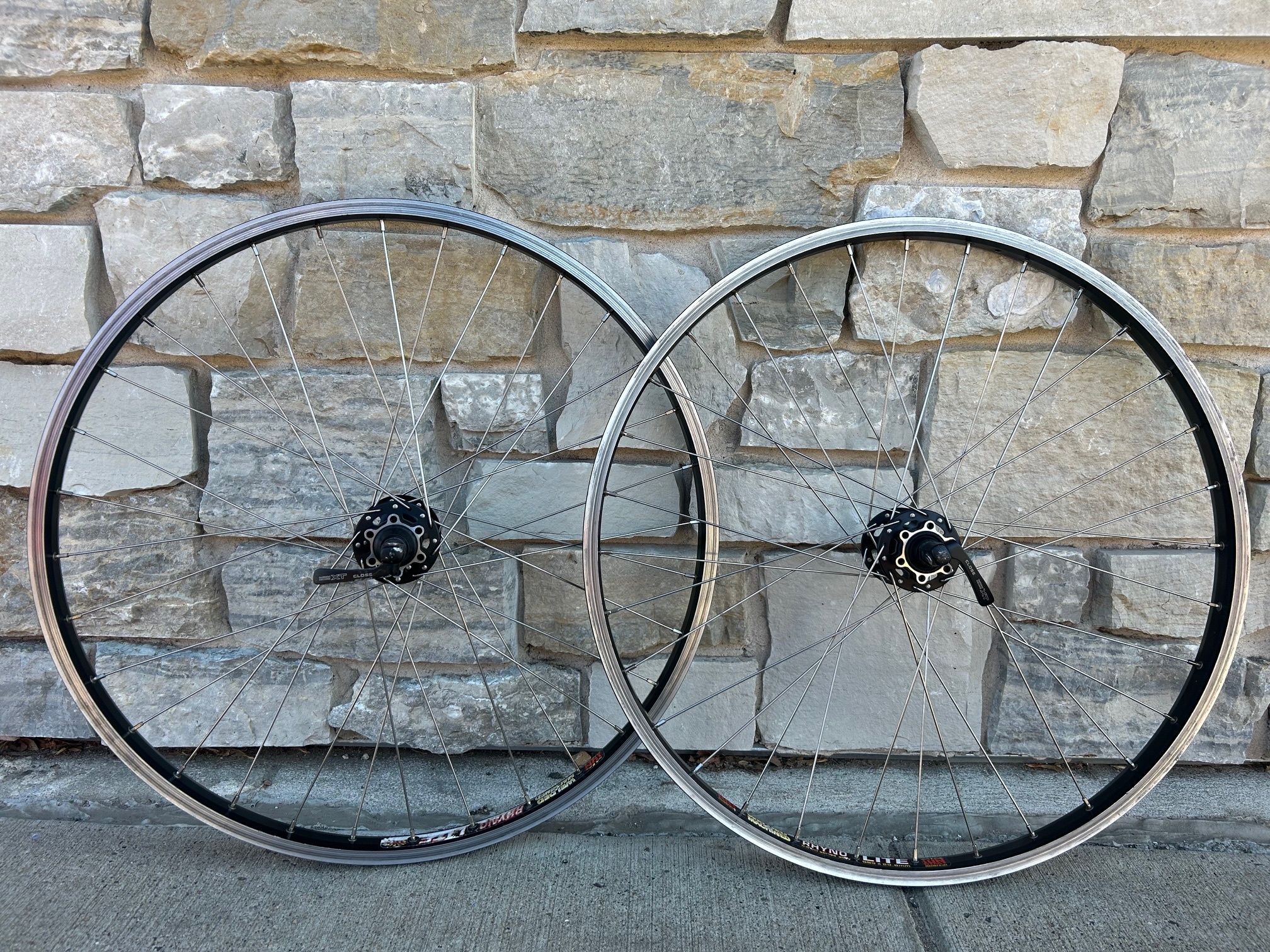 Sun Rims Rhyno Lite Deore XT M756 26" Disc Brake Wheelset - Gringineer ...