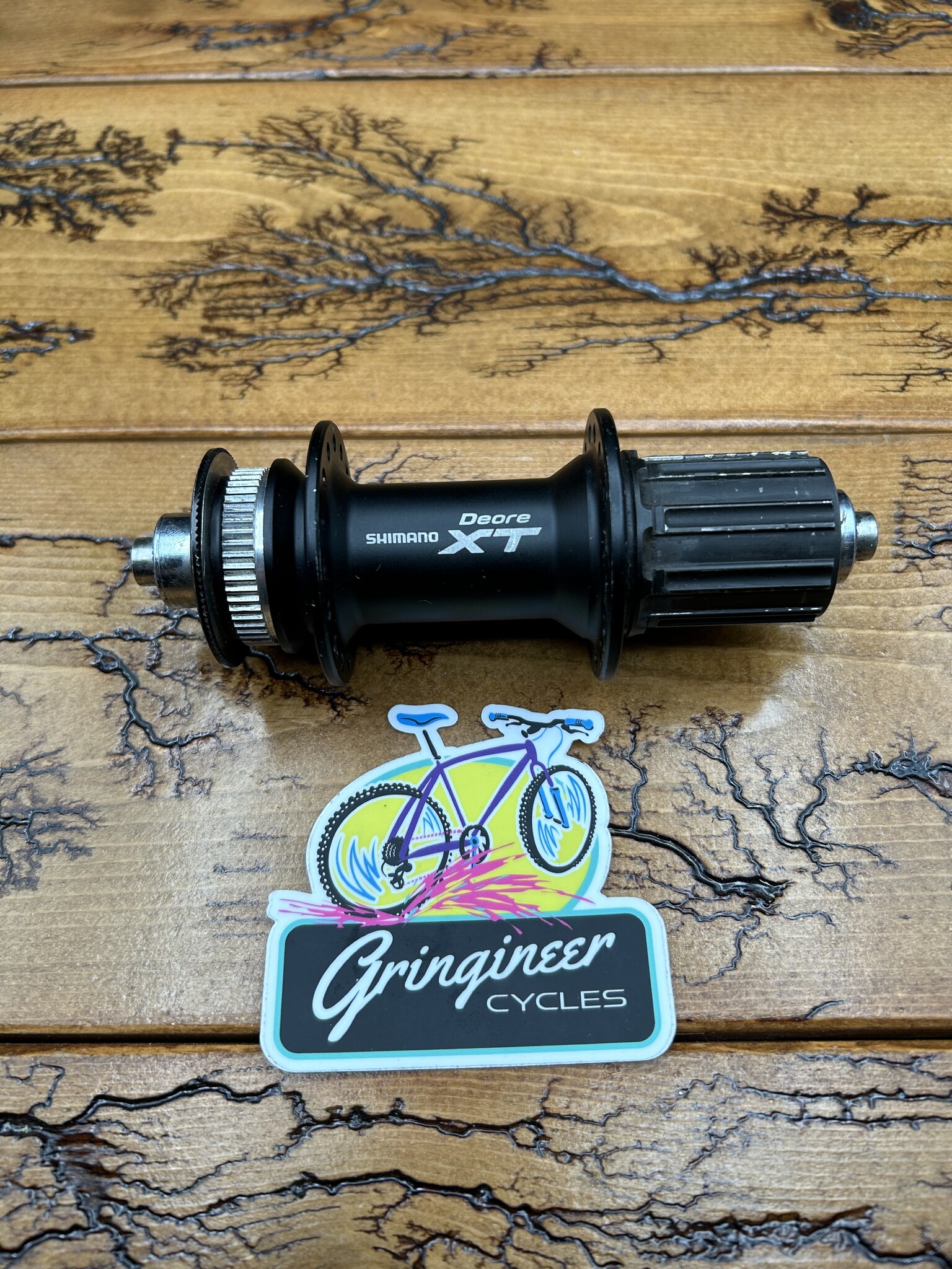 Shimano Deore XT FH-M775 32 Hole Center Lock Disc Brake Rear Hub ...