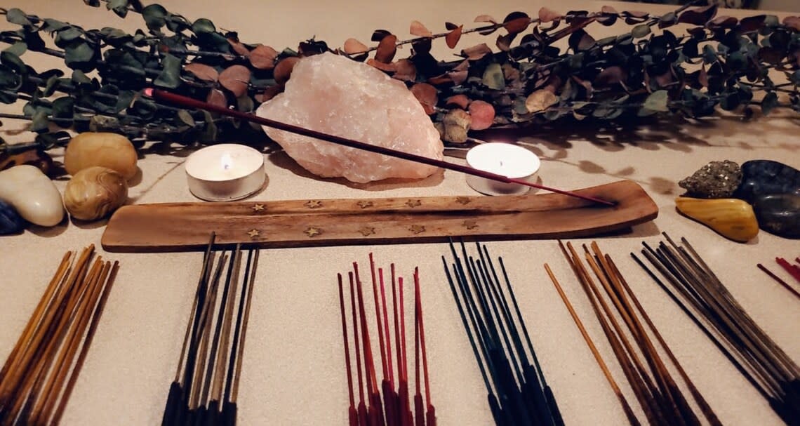 100 INCENSE 100 - CANDLE TIME