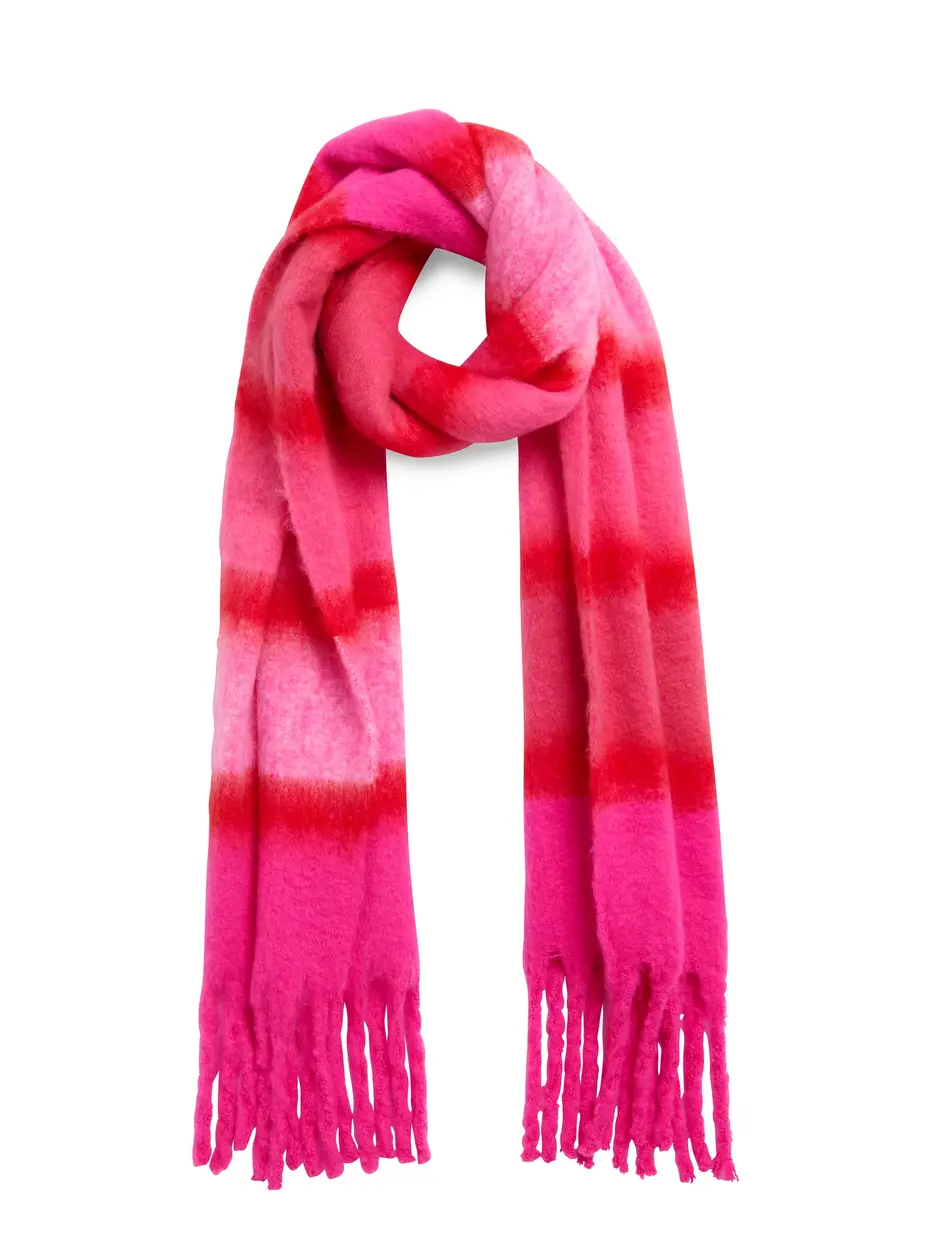 Amelia Scarf - Love, Charlie