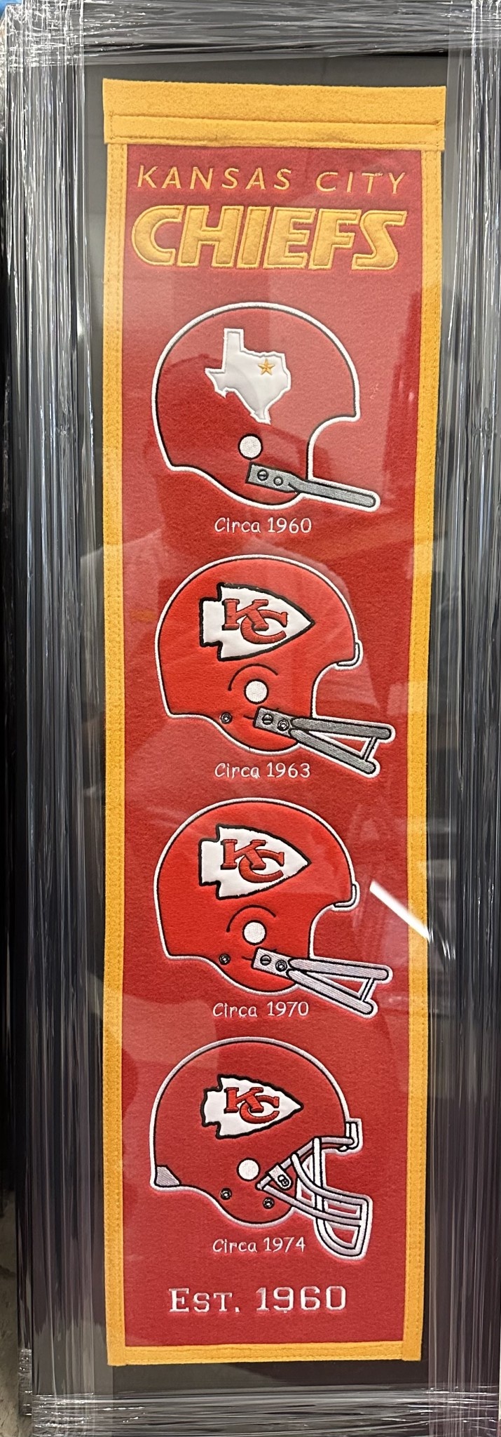 Chiefs Logo Banner - Man Cave Memorabilia