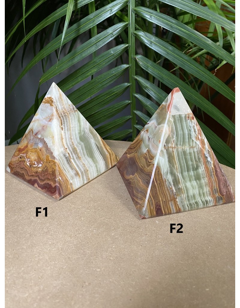 Green Banded Calcite (Green Onyx) Pyramids, F2 [1000gr-1024gr] - The ...