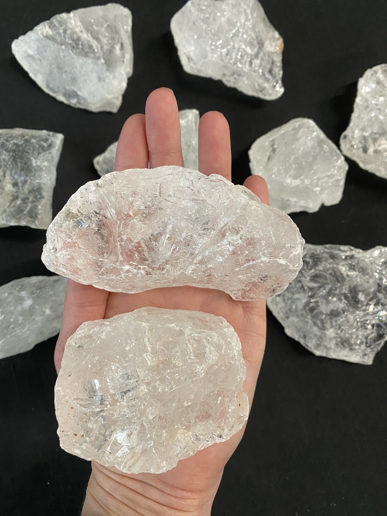 Rough Clear Quartz Size 3 [200-299gr] - The Raw Rock Shop Inc.