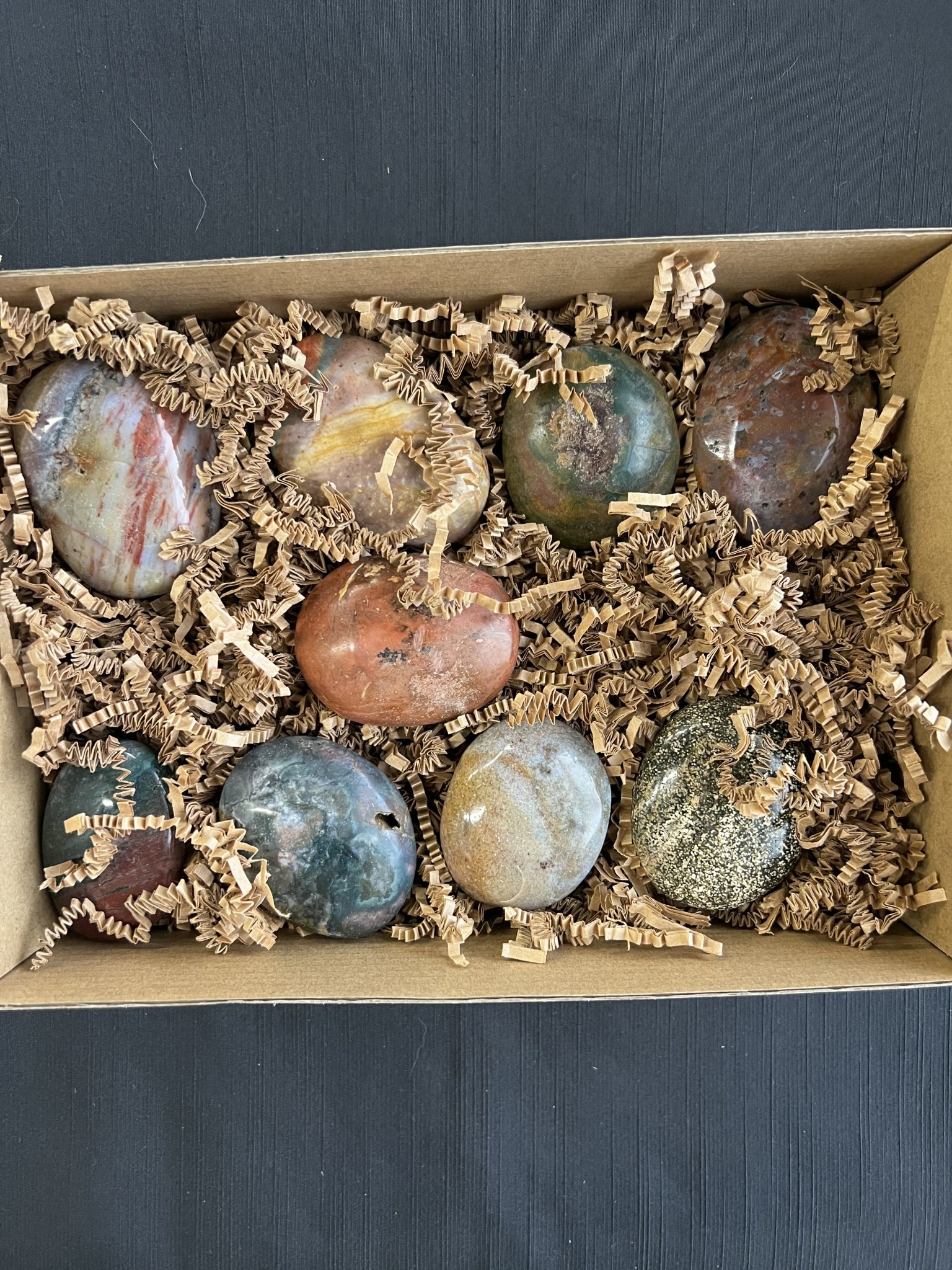 Ocean Jasper Palms 1KG bulk lot - The Raw Rock Shop Inc.