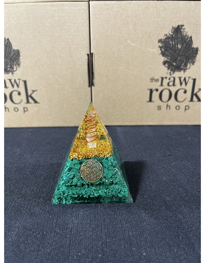 Orgone Pyramid #44 - The Raw Rock Shop Inc.