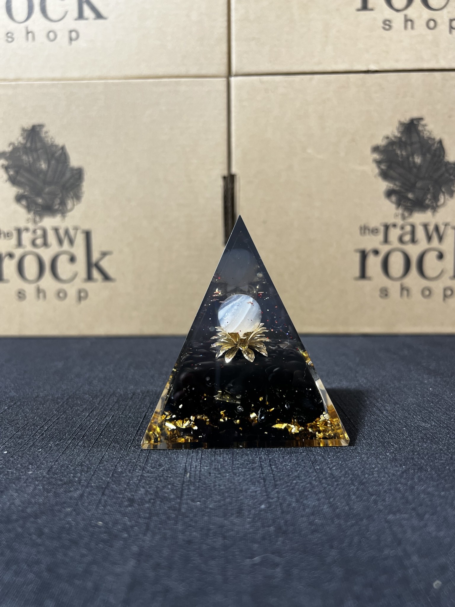 Orgone Pyramid #72 - The Raw Rock Shop Inc.