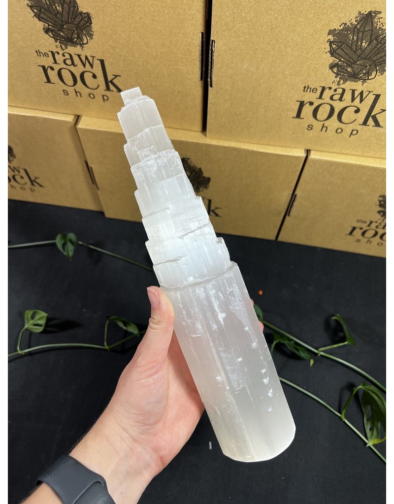 Selenite Natural Tower 30cm - The Raw Rock Shop Inc.