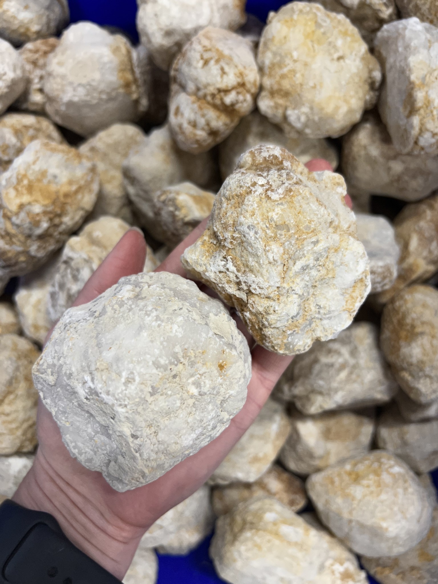 Break Your Own Moroccan Geode, Size 3 [200-299gr] - The Raw Rock Shop Inc.