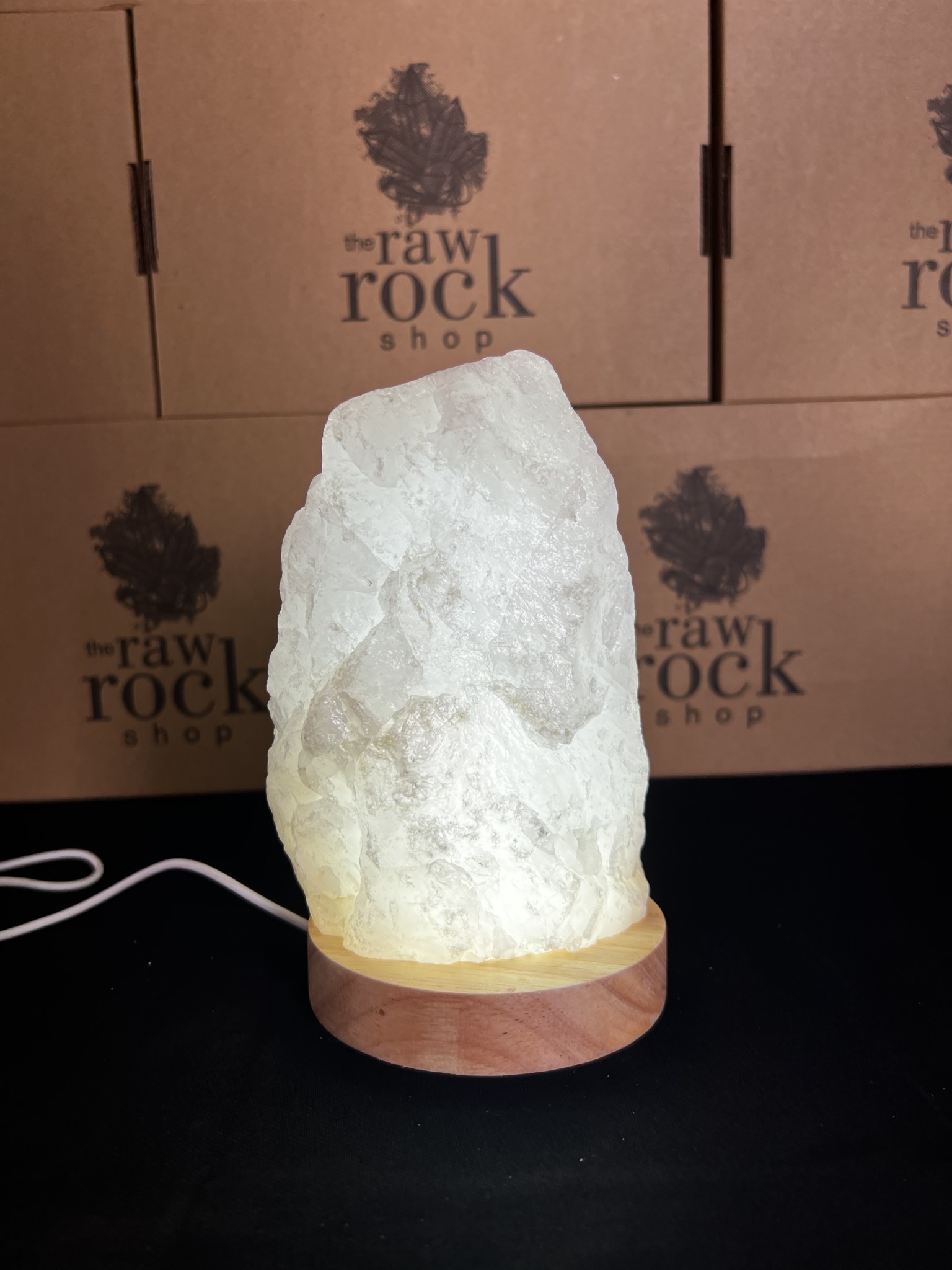Milky Quartz Lamp, with LED USB base, #17, 1.662kg - The Raw Rock Shop Inc.