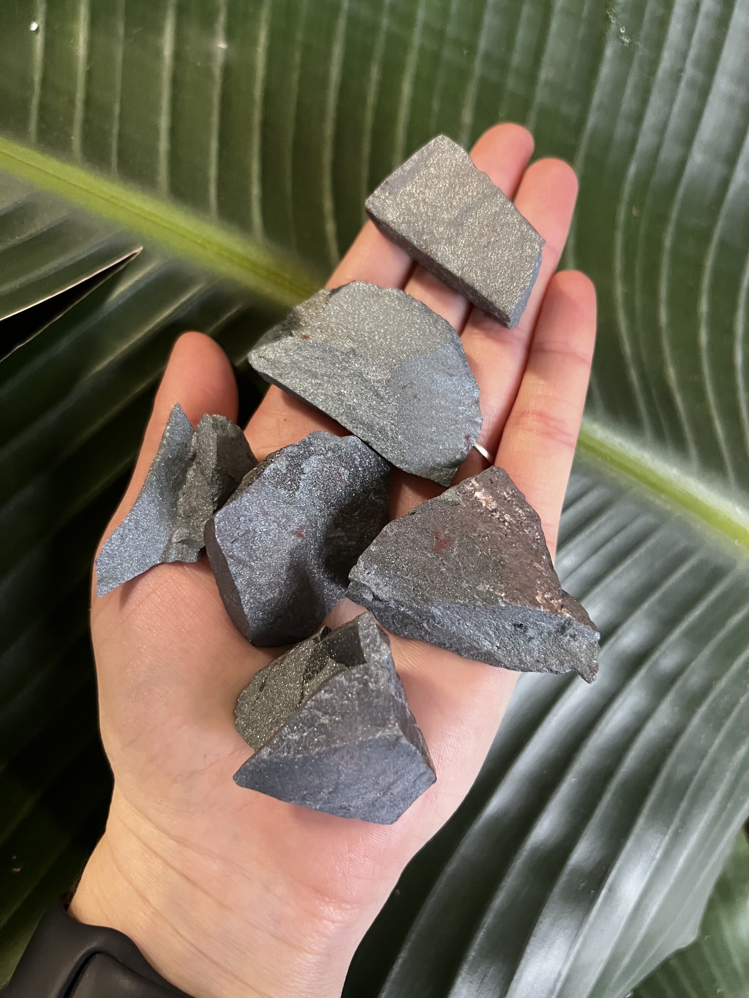 Rough Hematite Size Small 500gr Bulk Pack - The Raw Rock Shop Inc.