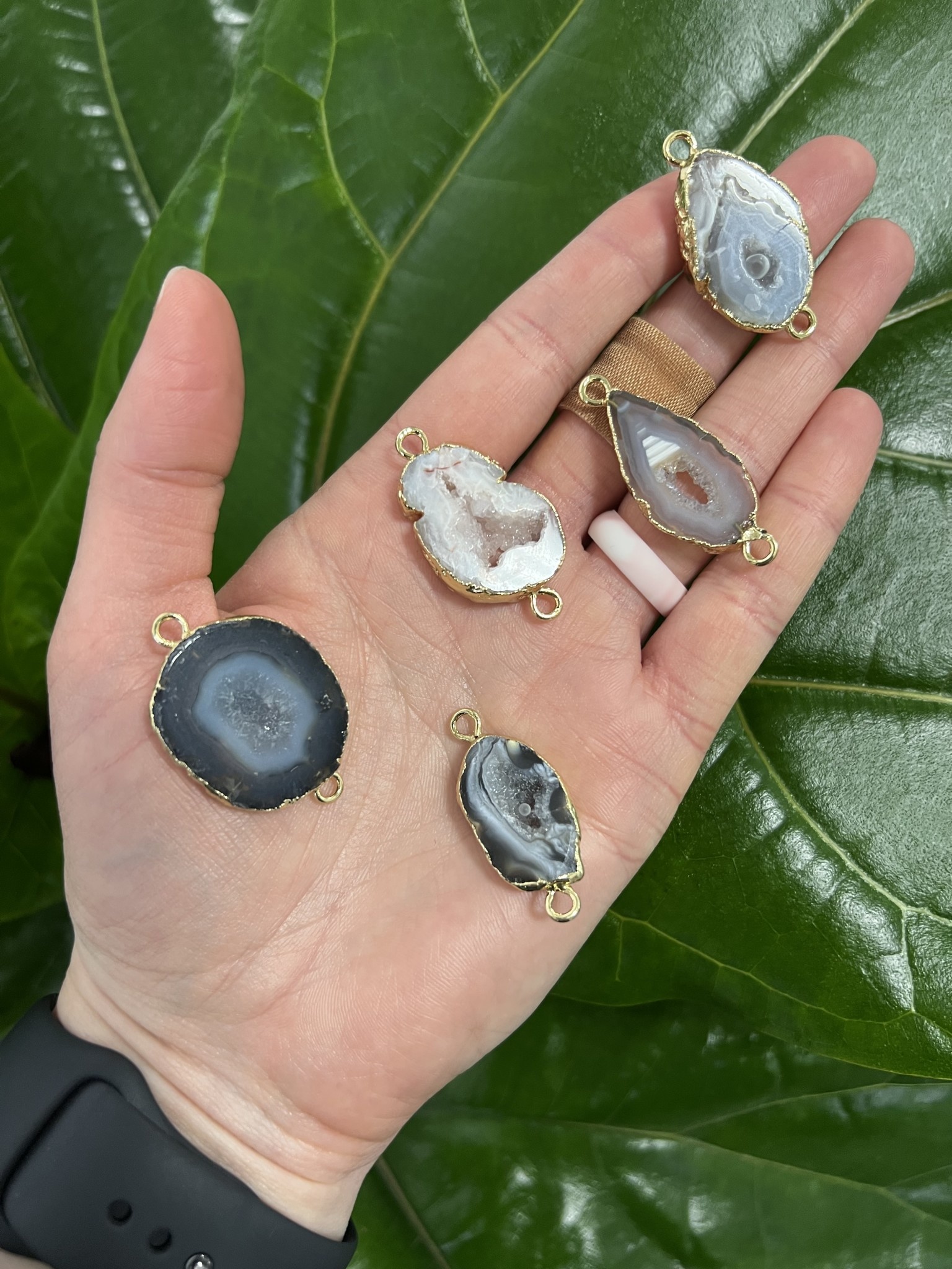Druzy Botswana Agate Geode Links, Brass Gold, 29-35mm x 16-24mm 1 Pack ...
