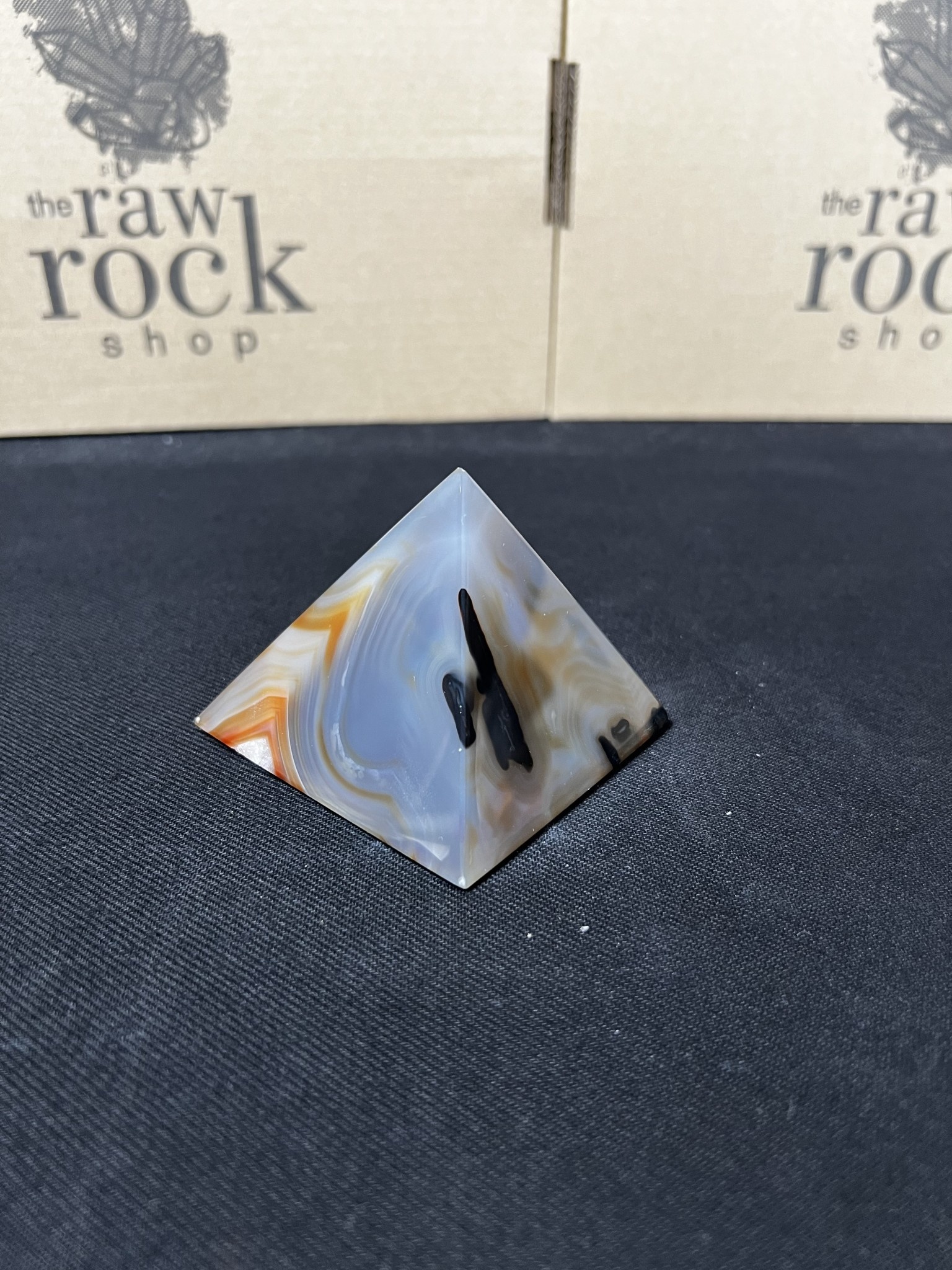 Red Agate Pyramid #10, 246gr - The Raw Rock Shop Inc.