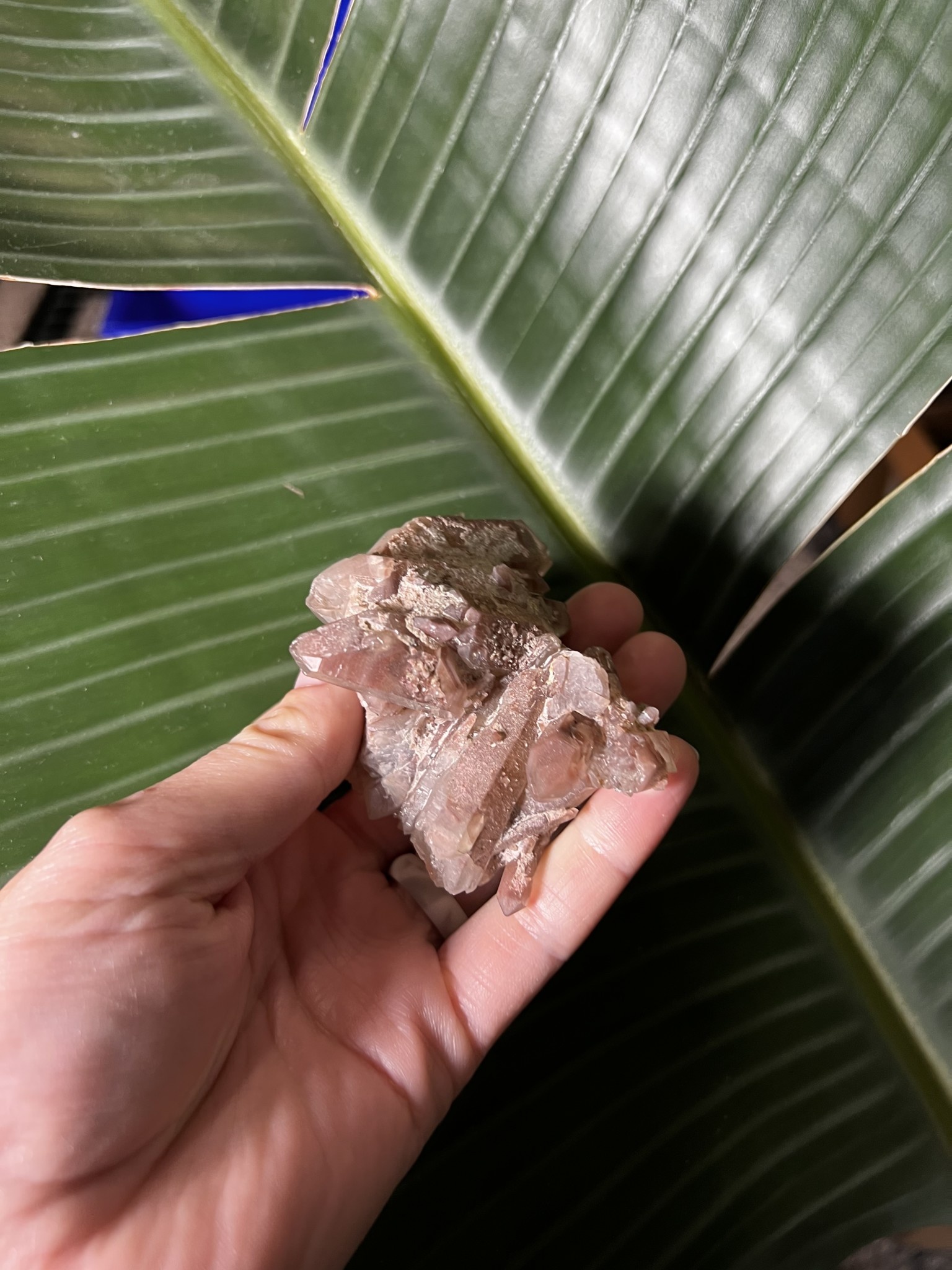 Red Hematoid Quartz #4, 126gr - The Raw Rock Shop Inc.