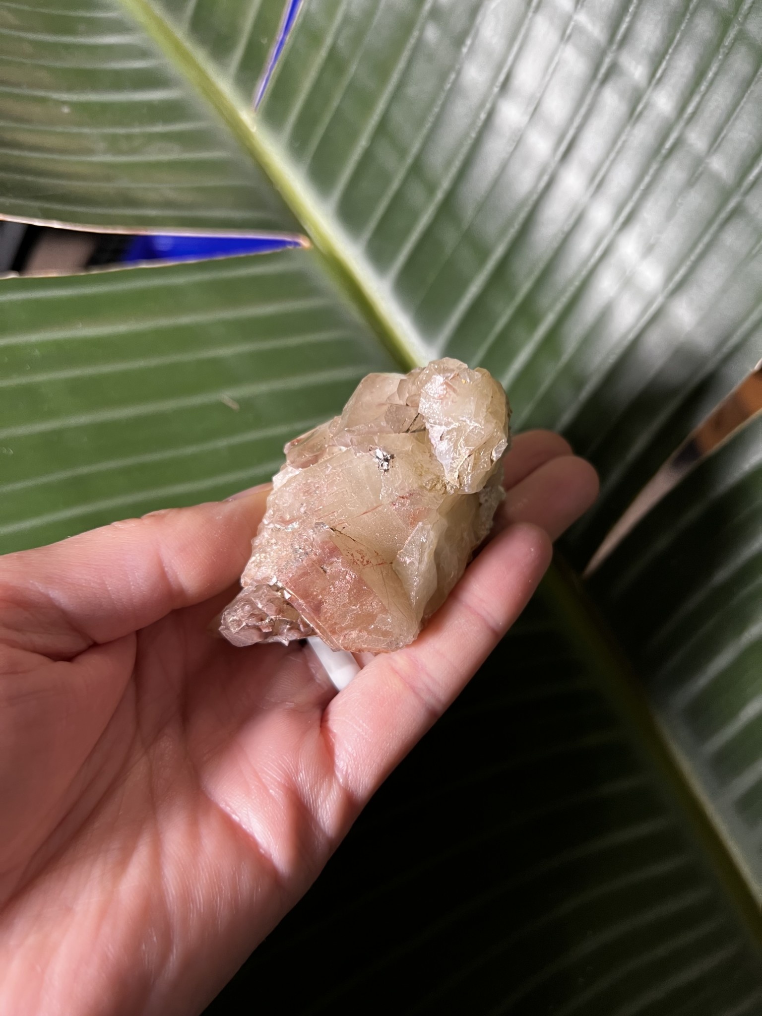 Red Hematoid Quartz #8, 102gr - The Raw Rock Shop Inc.