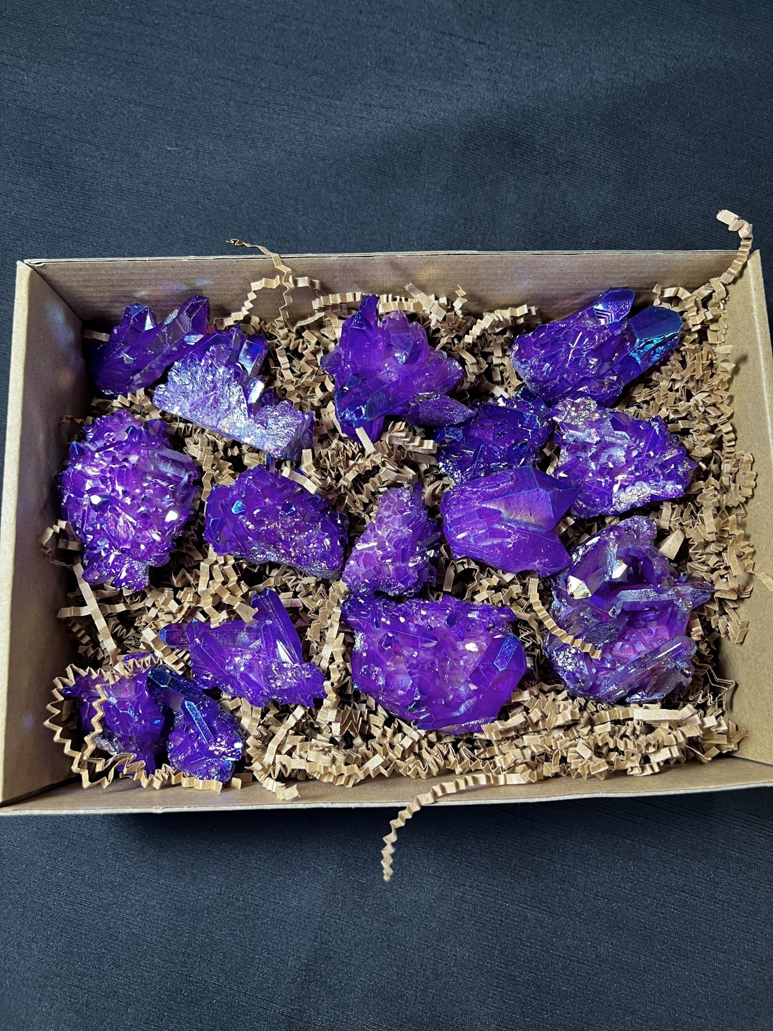 Purple Aura Quartz Clusters 1KG bulk lot - The Raw Rock Shop Inc.