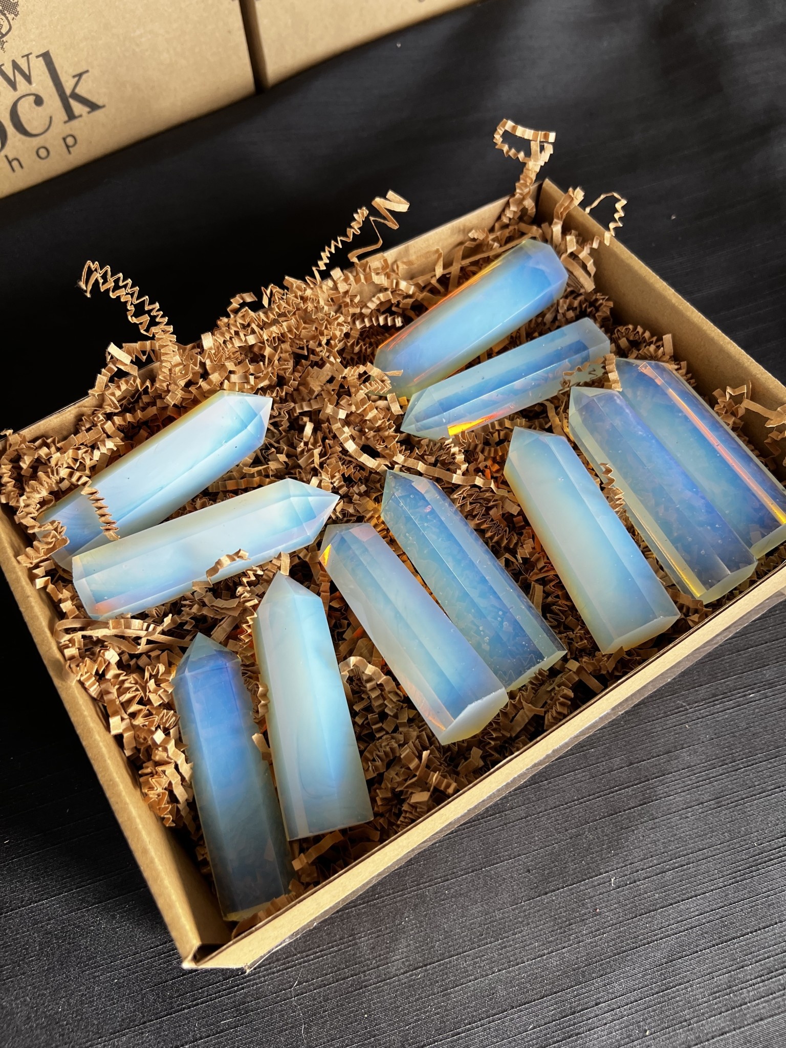 Opalite Point 1KG bulk lot - The Raw Rock Shop Inc.