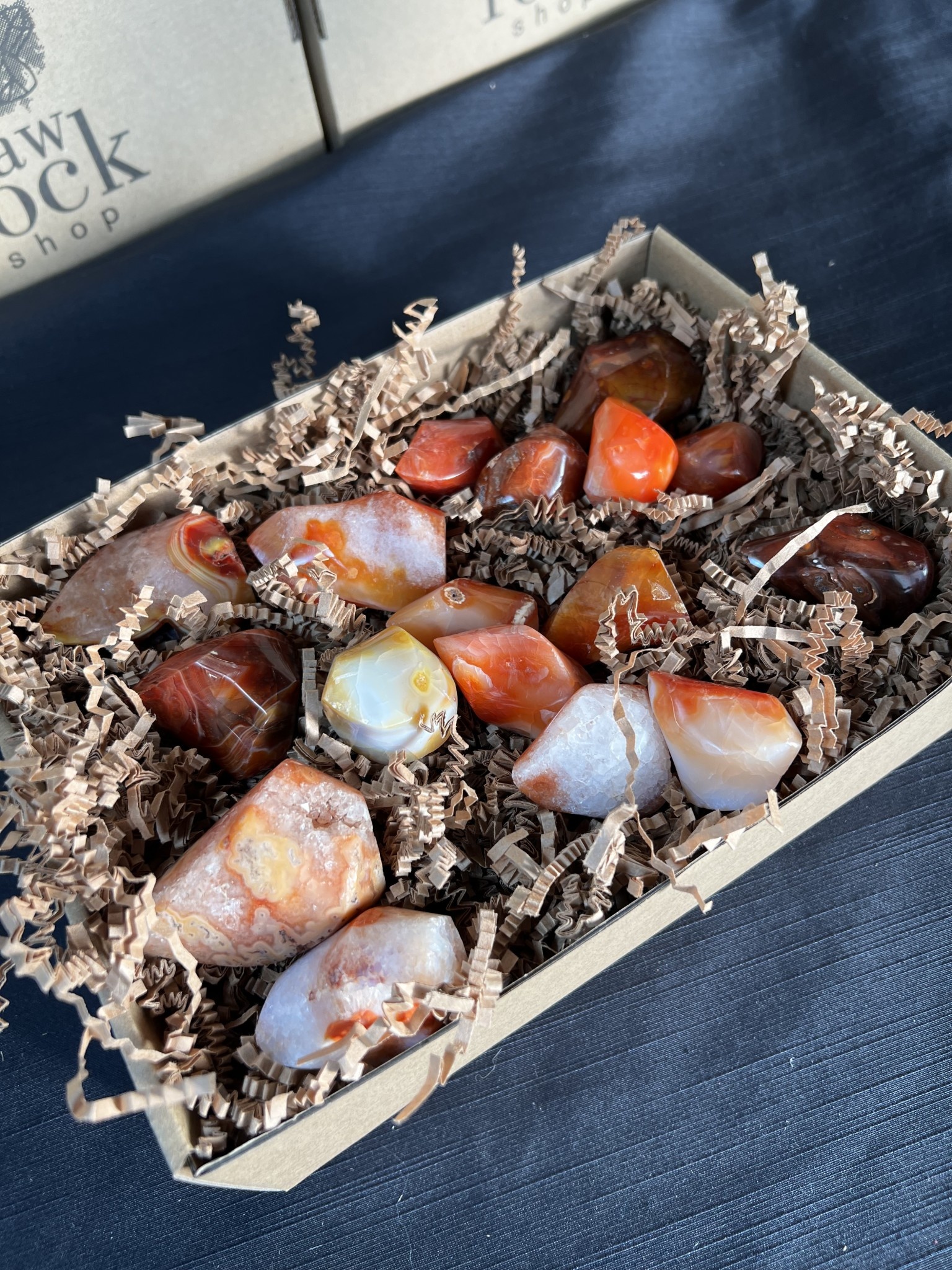Carnelian Flames 1KG bulk lot - The Raw Rock Shop Inc.