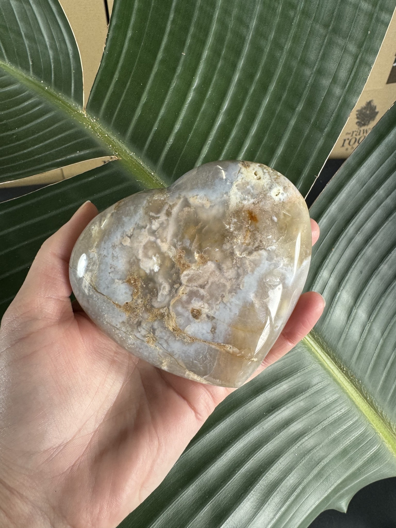 Flower Agate Heart #3, 506gr - The Raw Rock Shop Inc.