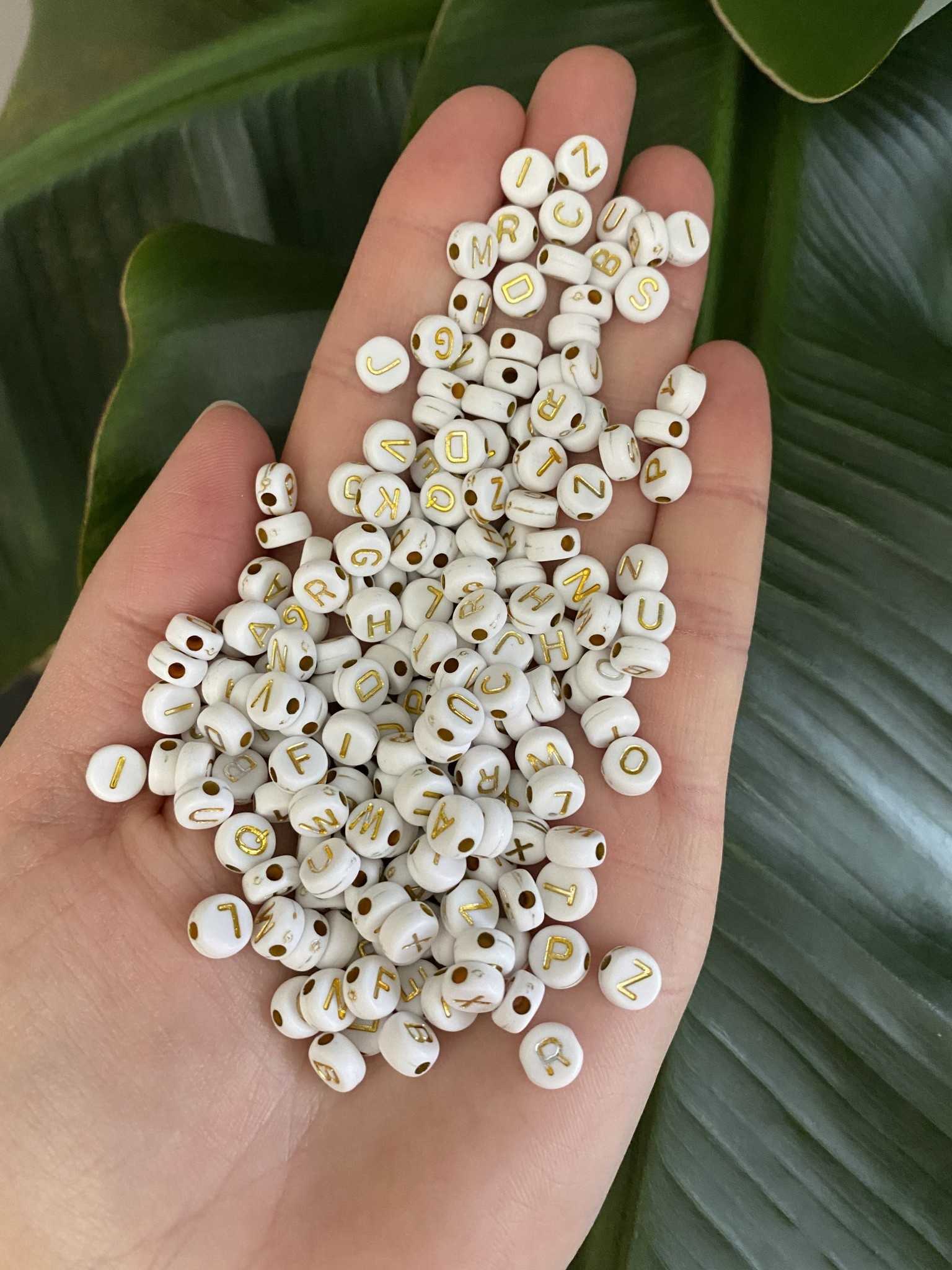 Flat Round Alphabet Spacer, Bulk Letters, White + Gold Letters 7mmx3 ...