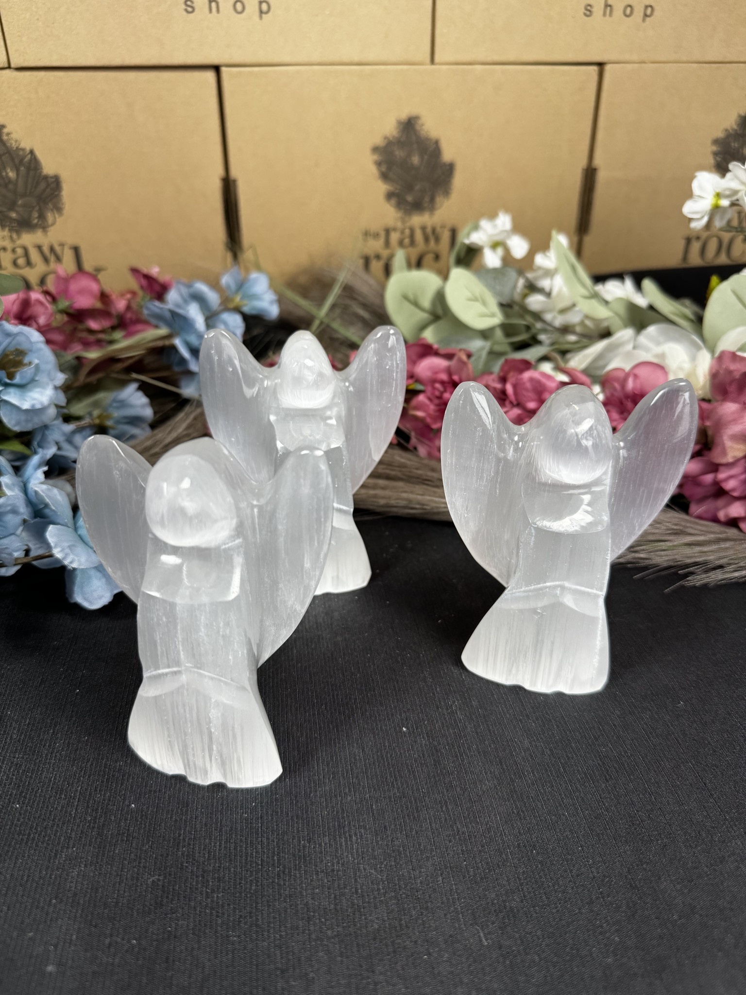 Selenite Angel 10cm - The Raw Rock Shop Inc.